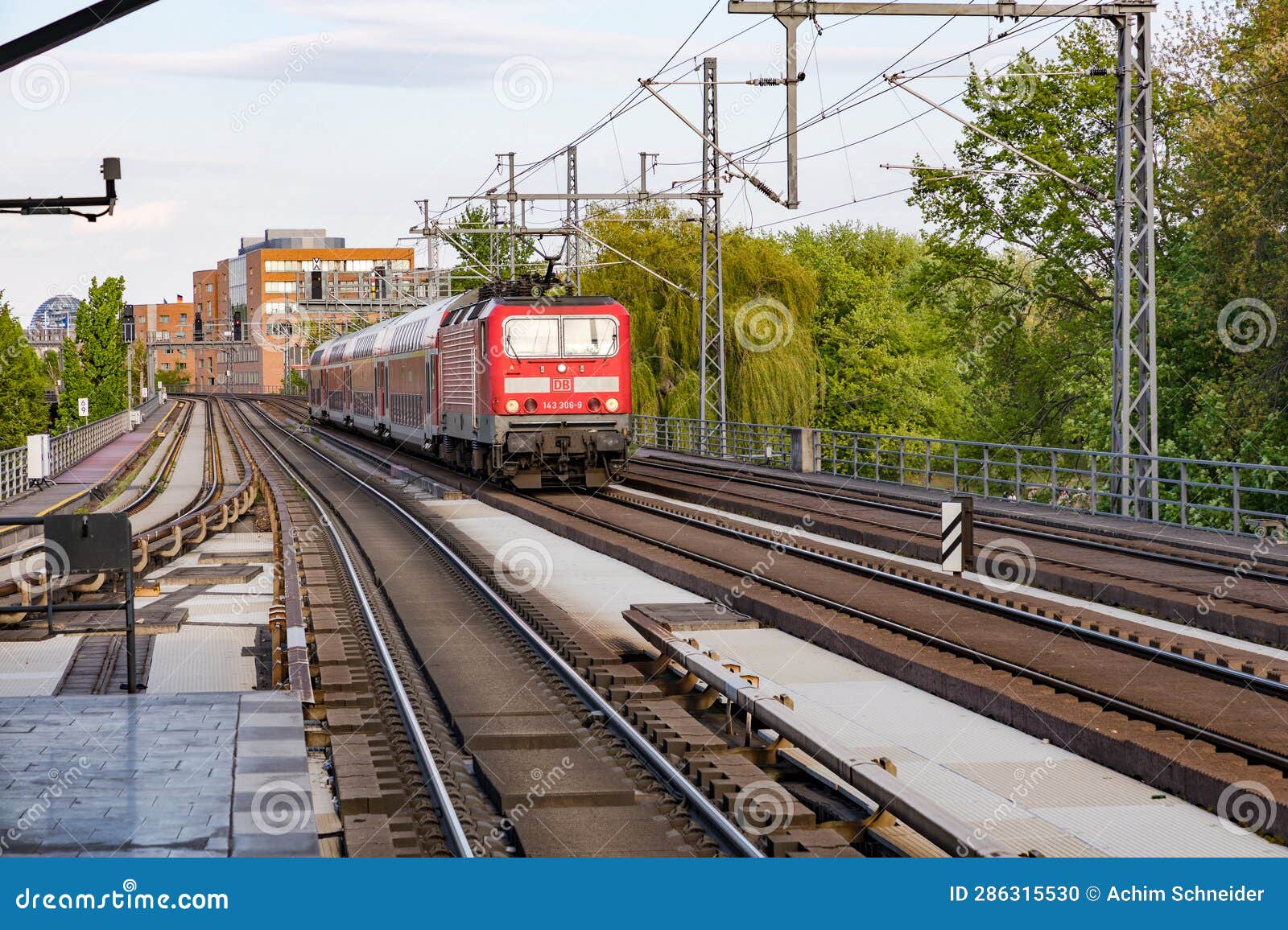 DB Train at the Hackescher Markt Stop in Berlin Stock Photo - Image of ...