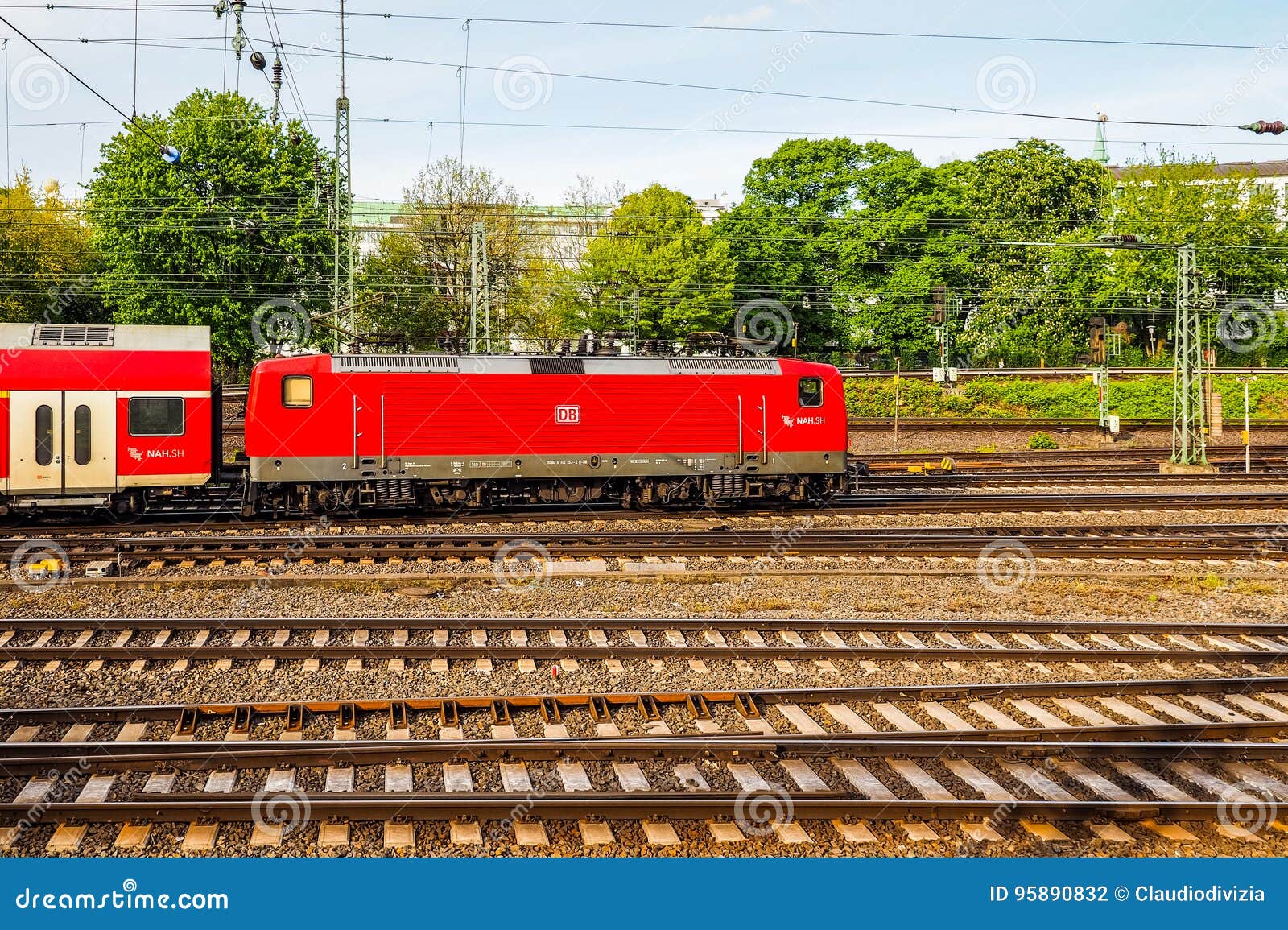 DB Train in Hamburg hdr editorial photography. Image of railroad - 95890832