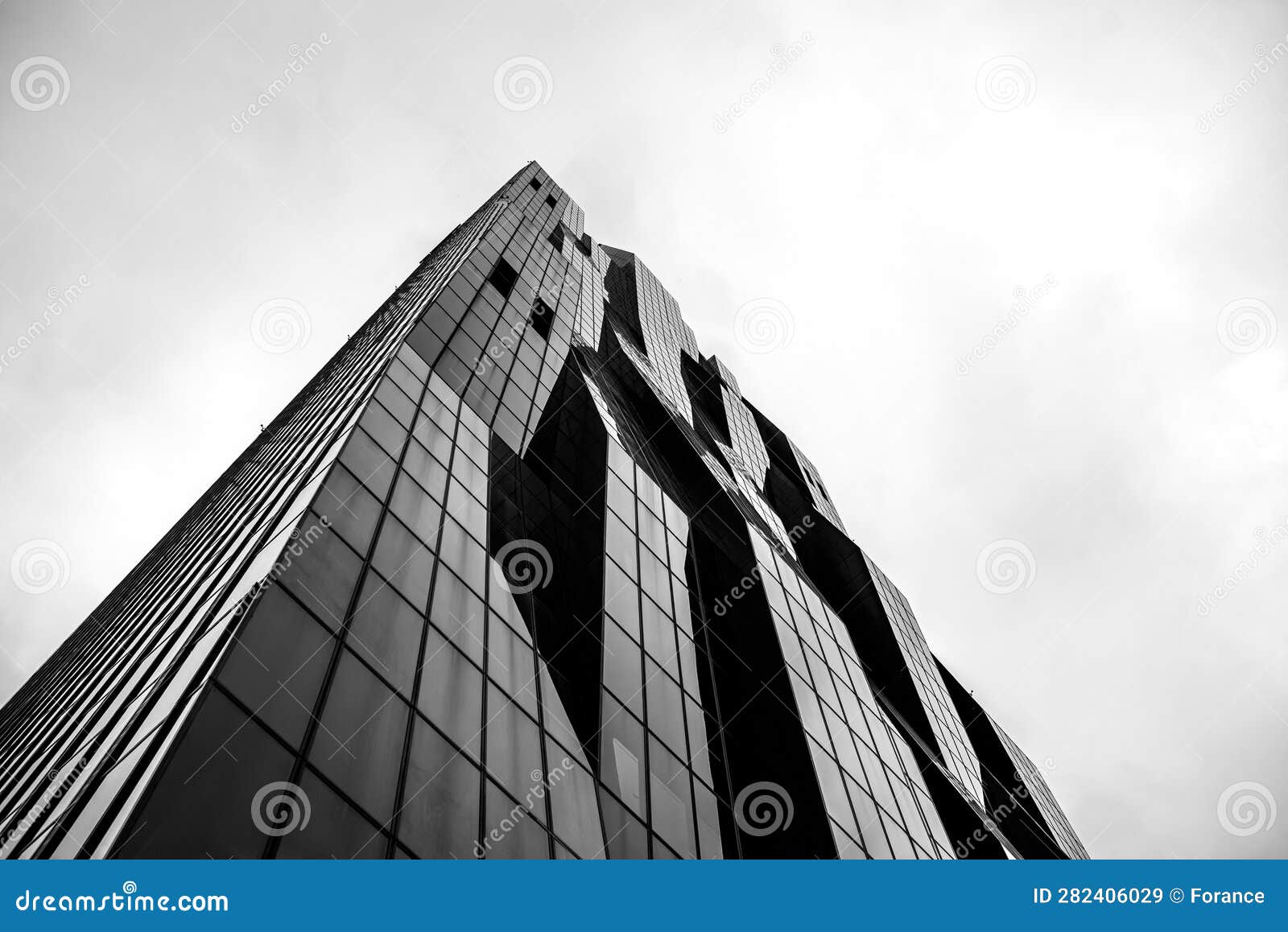 DC Tower 1 in Vienna, the Tallest Skyscraper in Austria Editorial Stock ...