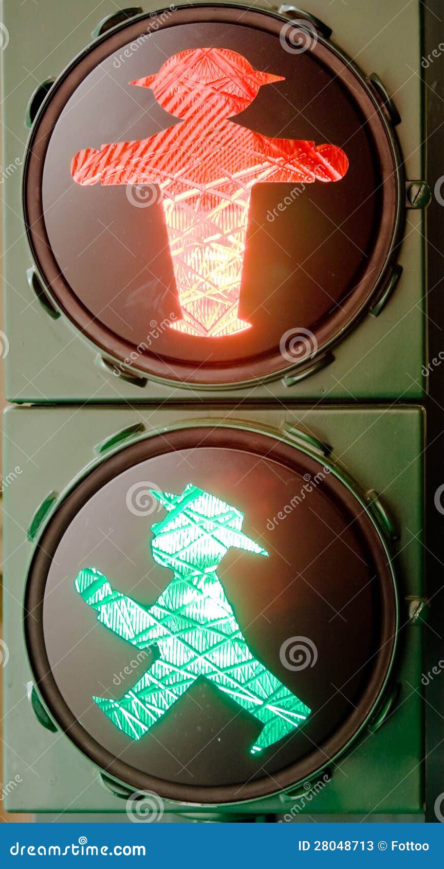 DDR traffic light editorial stock photo. Image of green - 28048713