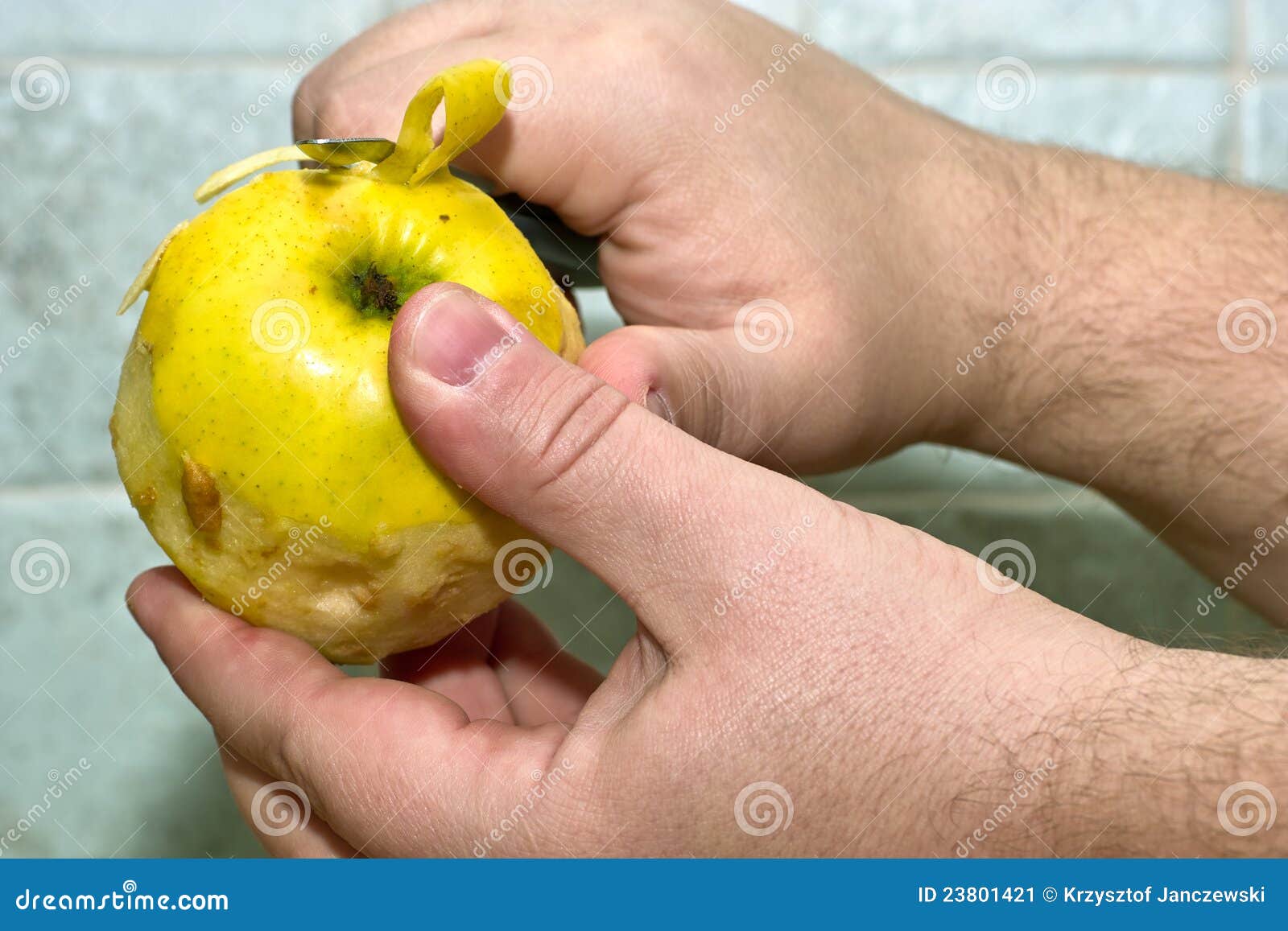 De appel van de schil. stock afbeelding. Image of levensstijl - 23801421