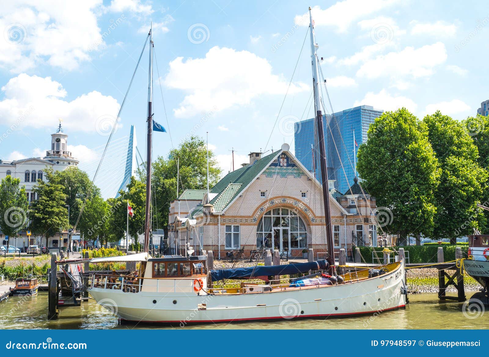 De Architectuur En De Landschappen Van Rotterdam Redactionele ...