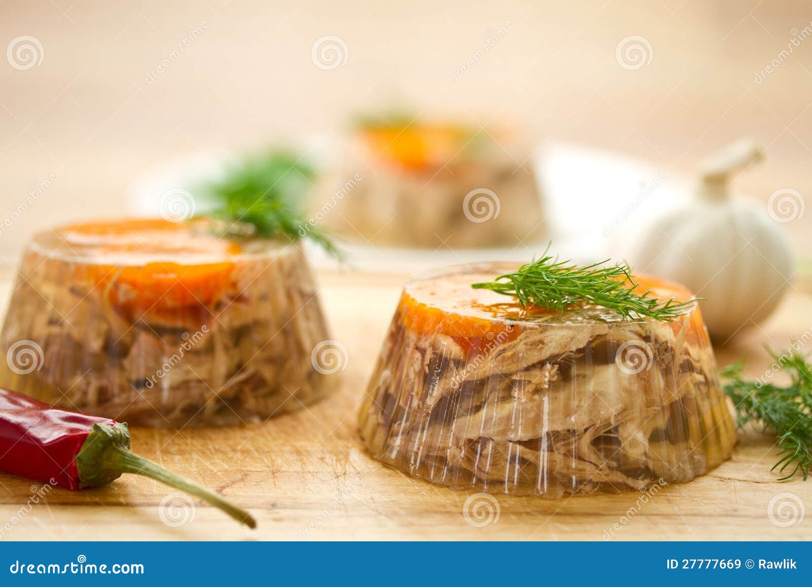 De aspic van het vlees stock afbeelding. Image of knoflook - 27777669