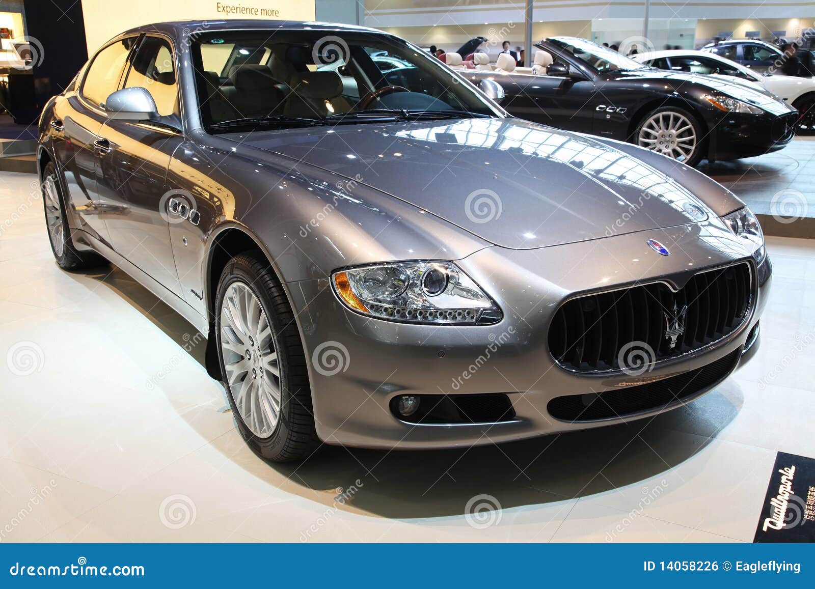 De Auto Van Quattroporte Van Maserati Redactionele Foto - Image of ...