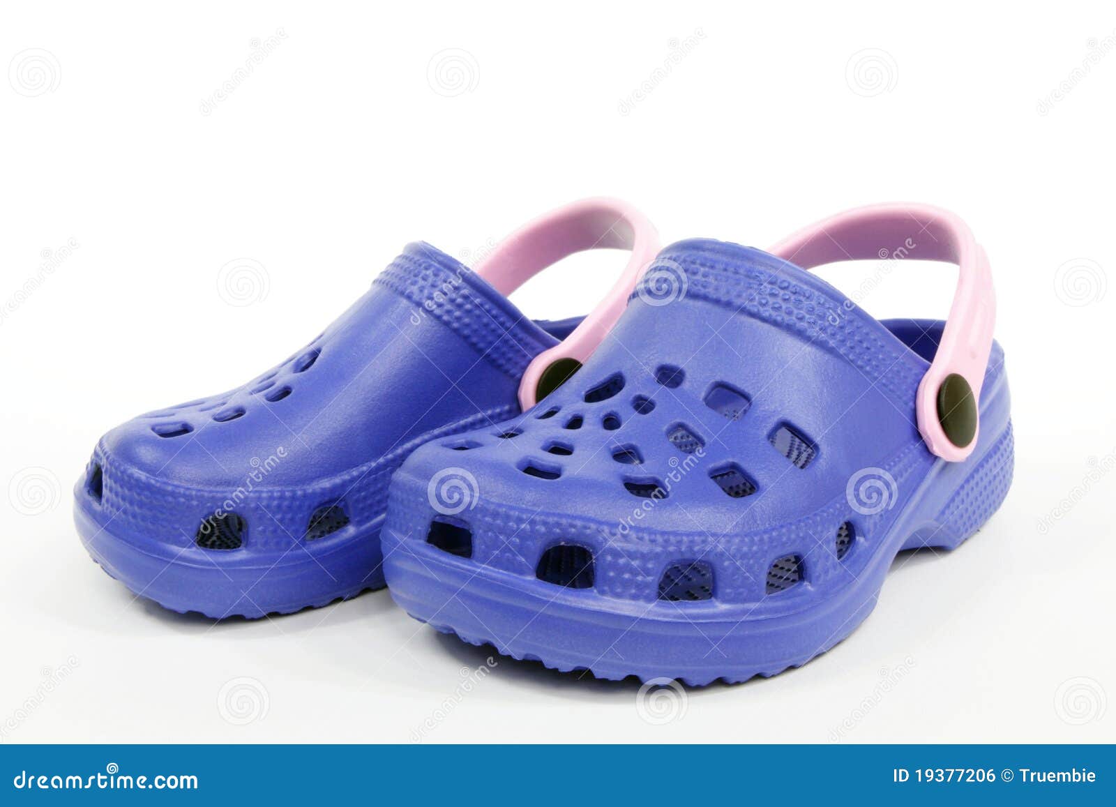 De Belemmeringen Van De Peuter Stock Foto - Image of paar, water: 19377206