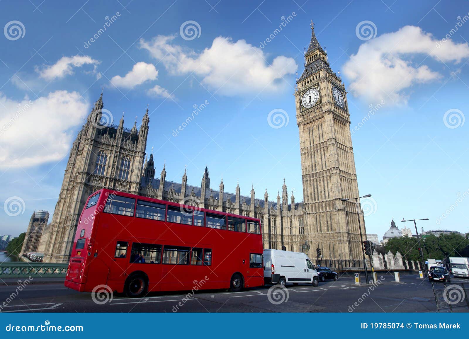 De Big Ben Met Rode Bus in Londen, Het UK Stock Foto - Image of ...