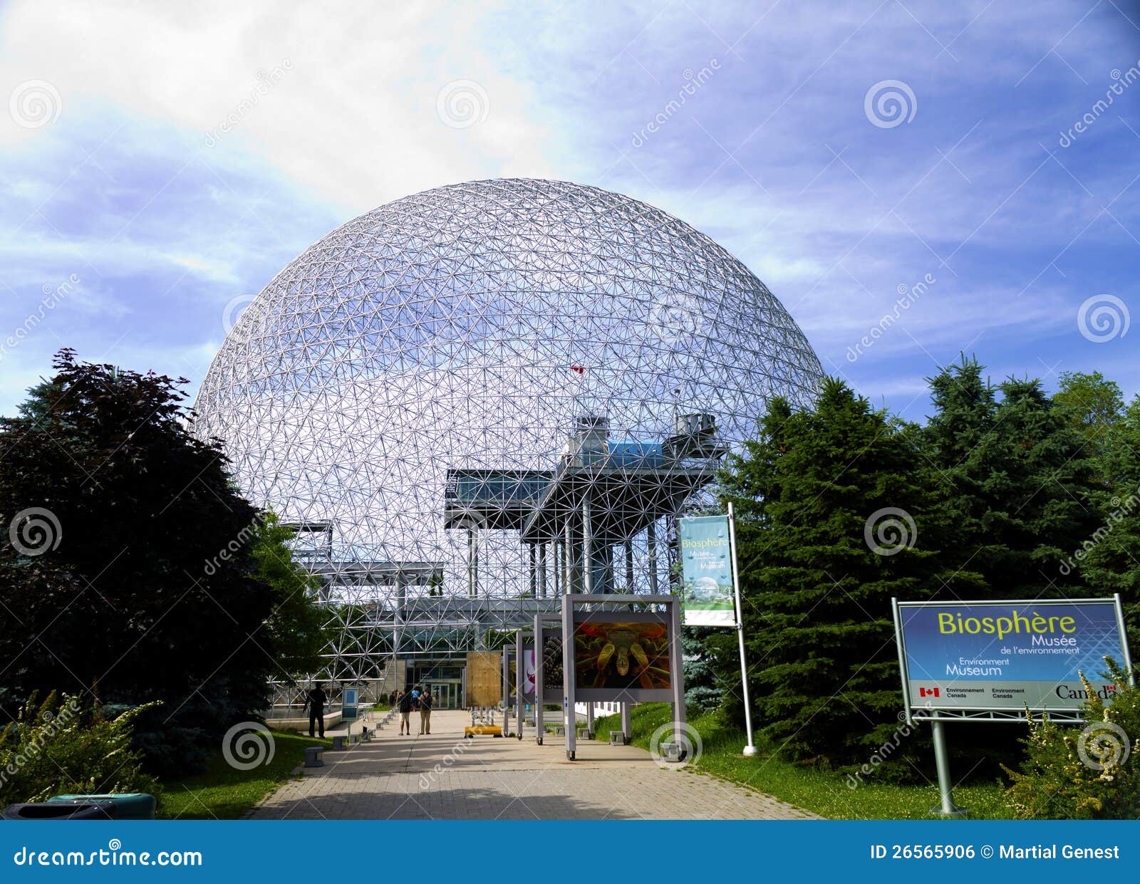 De Biosfeer van Montreal redactionele foto. Image of informatie - 26565906