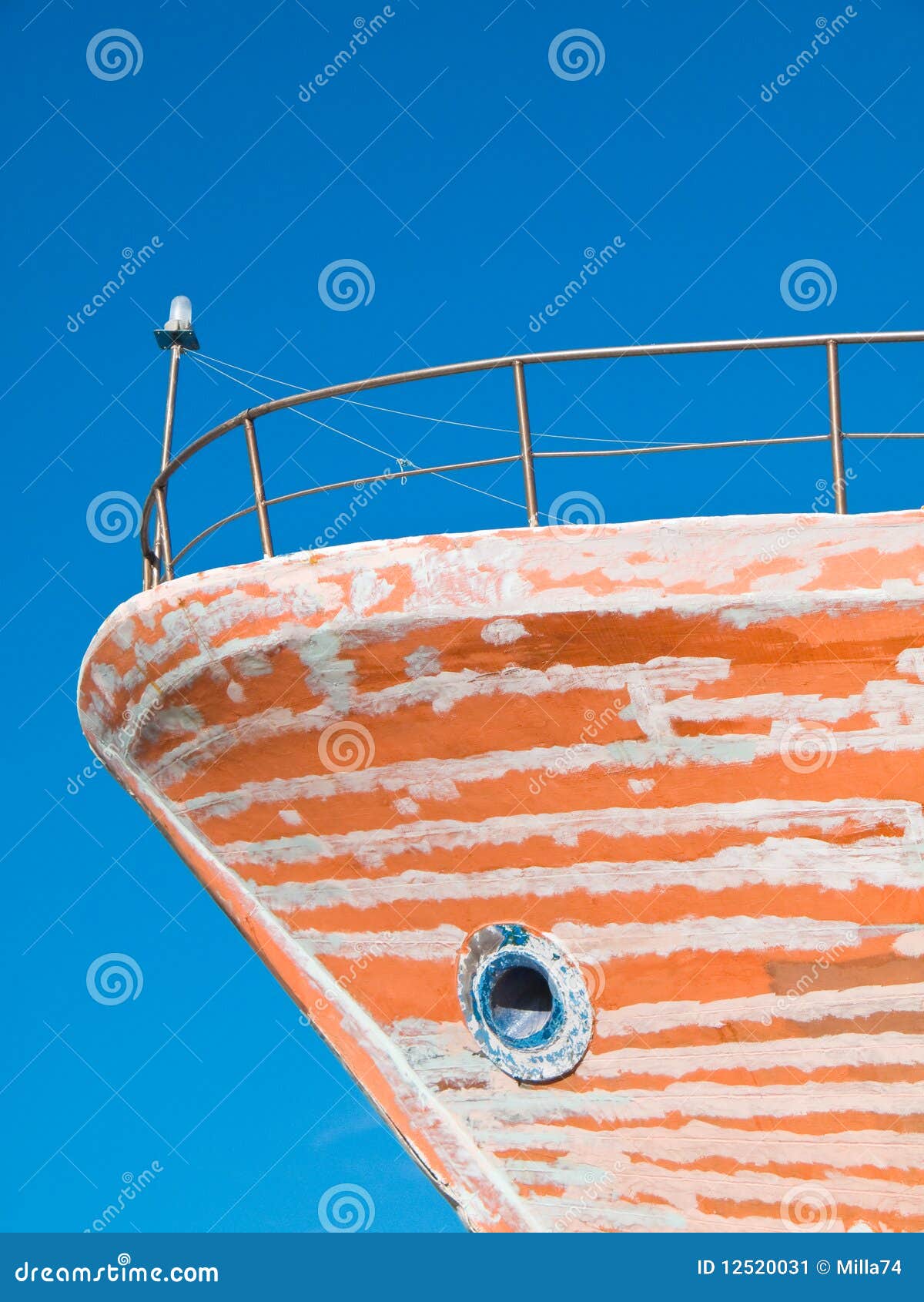 De boeg van het schip stock afbeelding. Image of sluit - 12520031