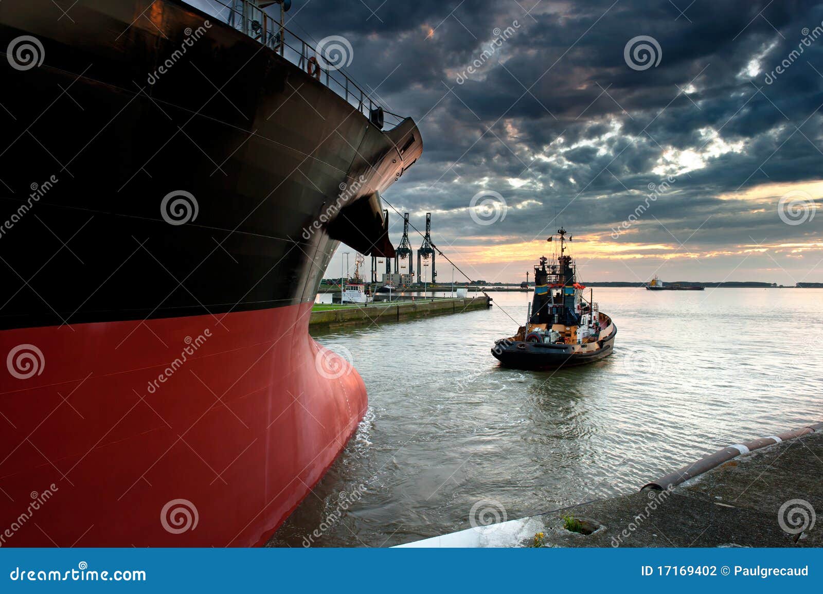 De boot van de sleepboot stock foto. Image of handel - 17169402