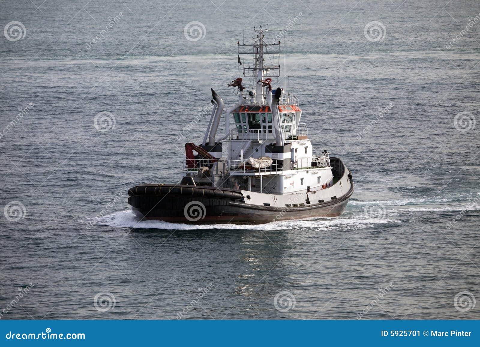 De Boot van de sleepboot stock afbeelding. Image of overzees - 5925701