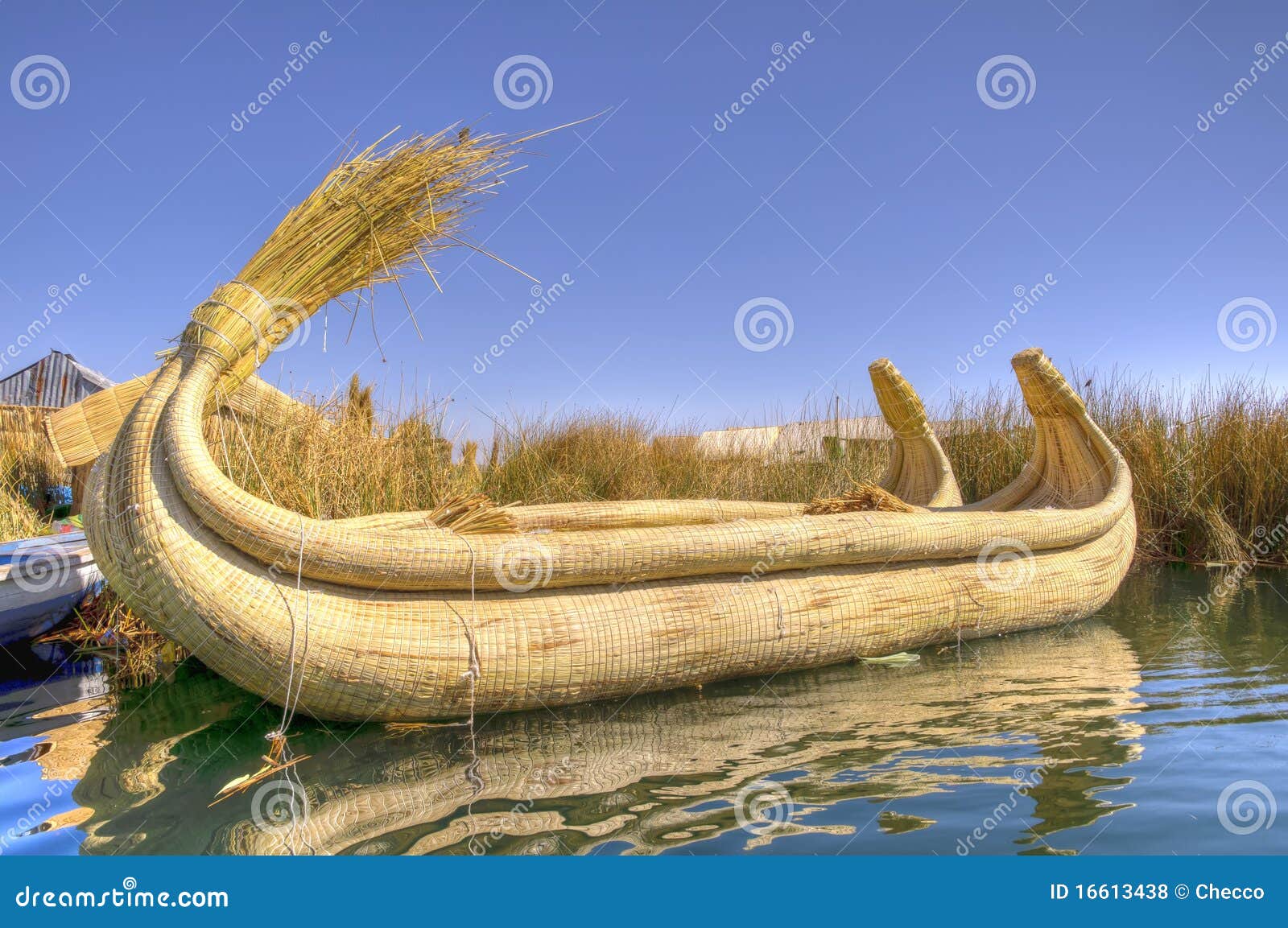 De Boot van het riet stock foto. Image of hoogland, peru - 16613438