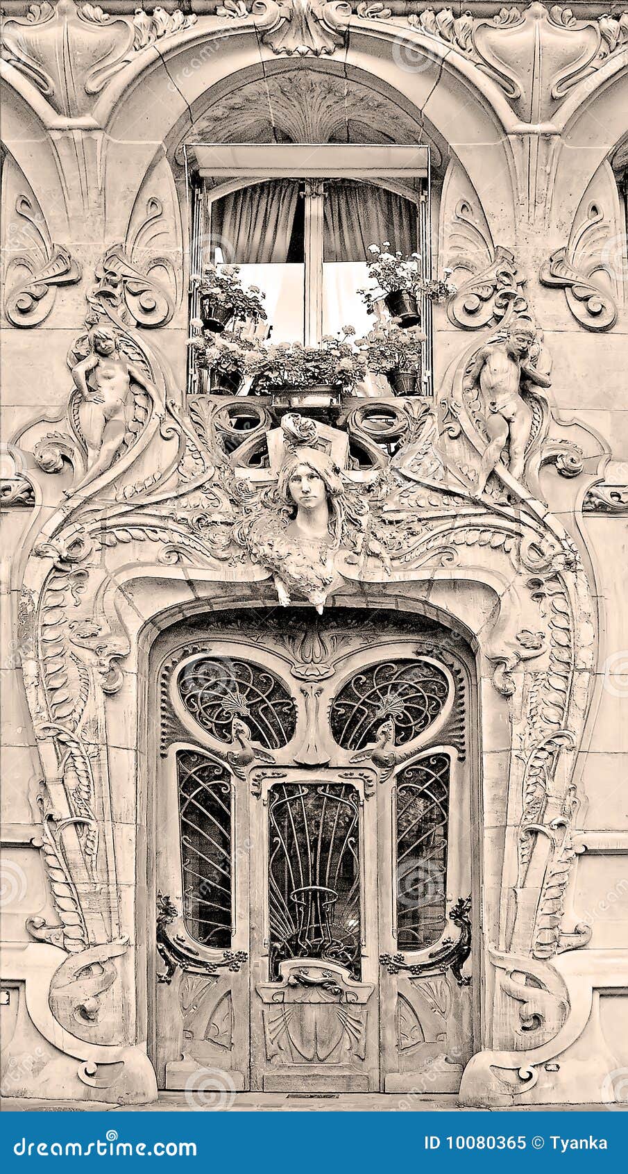 De bouw van de Jugendstil redactionele afbeelding. Image of sier - 10080365