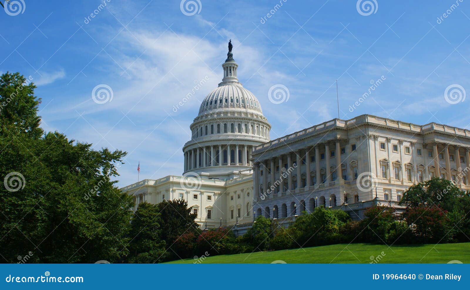 De Bouw van het Capitool stock foto. Image of kapitol - 19964640