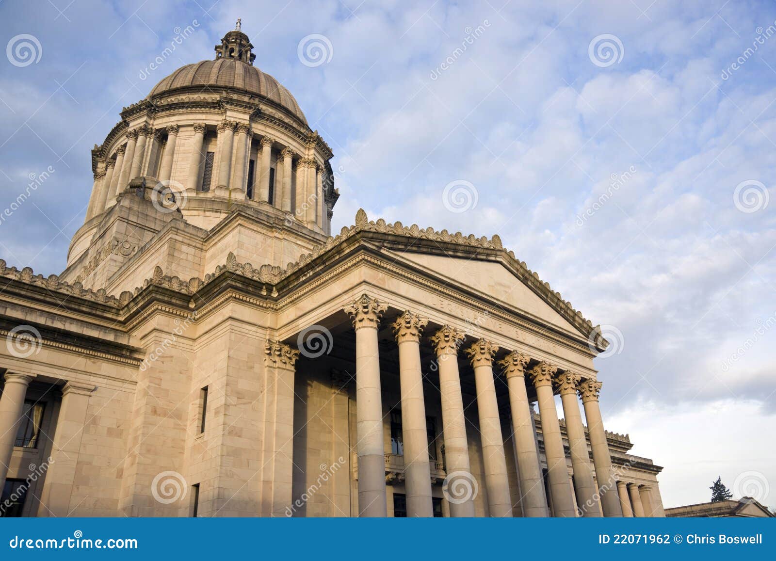 De Bouw van het Capitool stock foto. Image of gebouw - 22071962