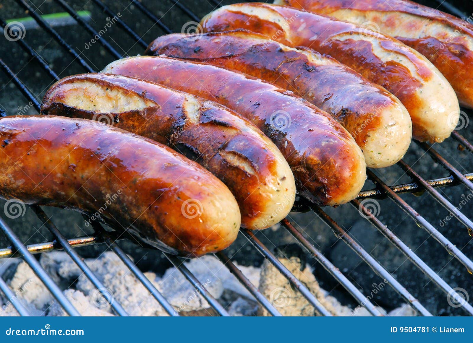 De Braadworst Van De Barbecue Stock Afbeelding - Image of barbecue ...