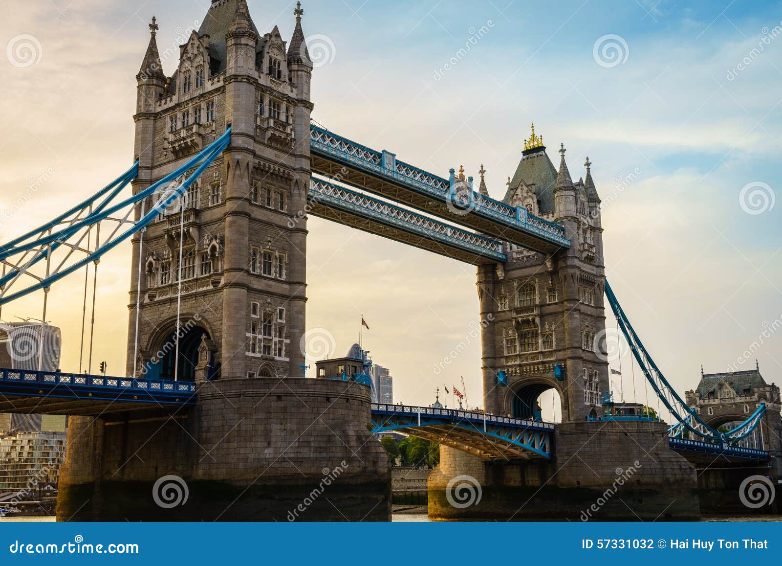 De Brug Van De Toren in Londen, Engeland Stock Foto - Image of gotisch ...