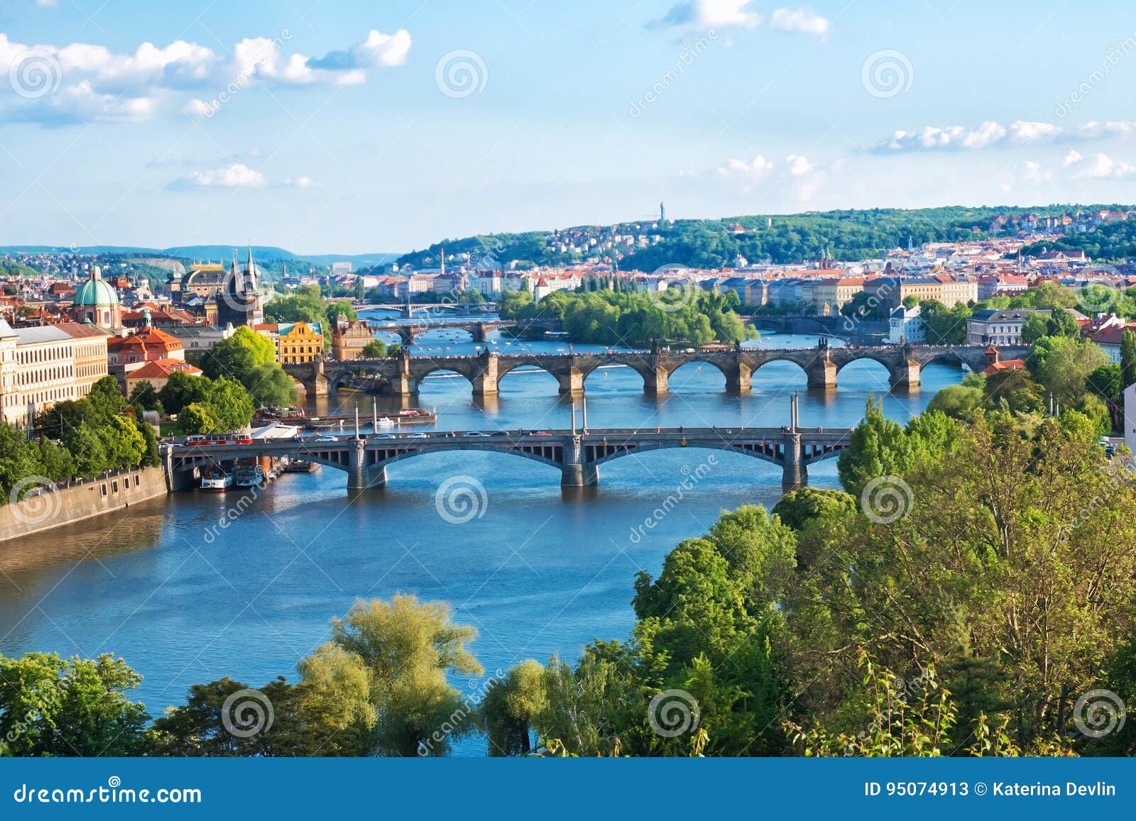 De Bruggen Van Praag Tsjechische Republiek Stock Afbeelding - Image of ...