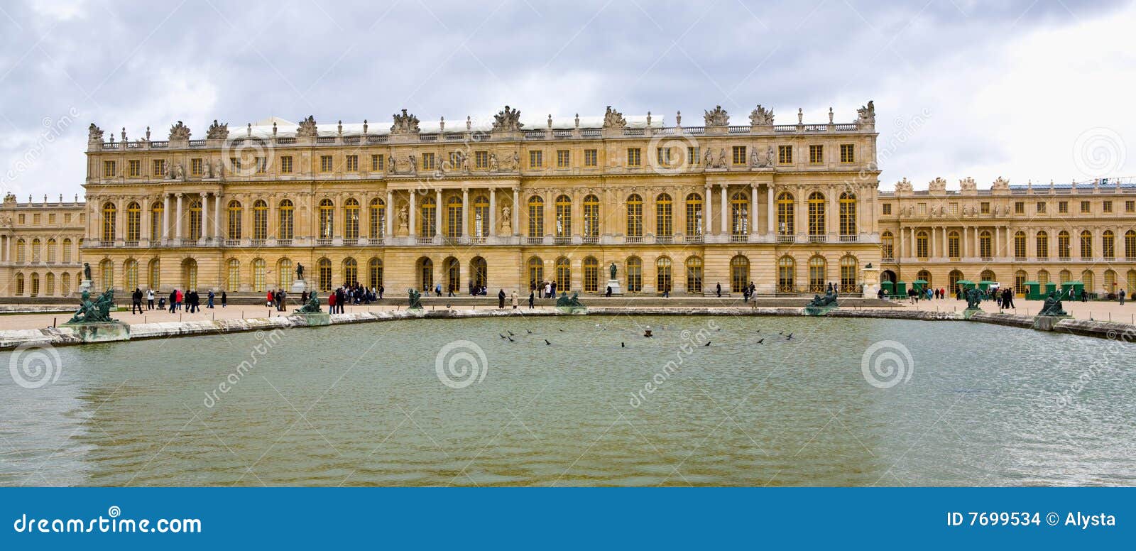 De Buitenkant Van Ch?teau DE Versailles Stock Foto - Image of frankrijk ...