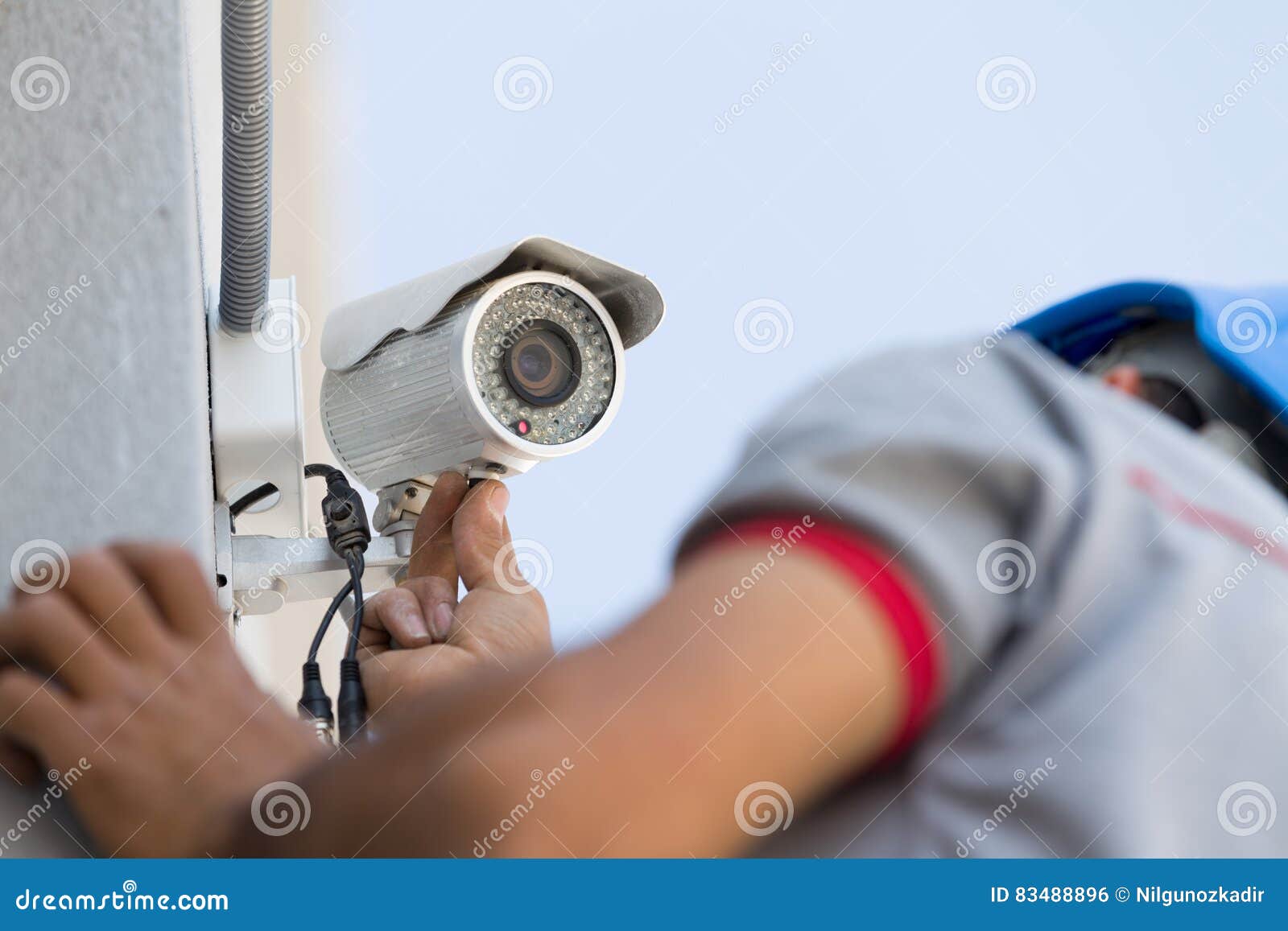 De Camera Van De Veiligheid Stock Foto - Image of wacht, glimlach: 83488896