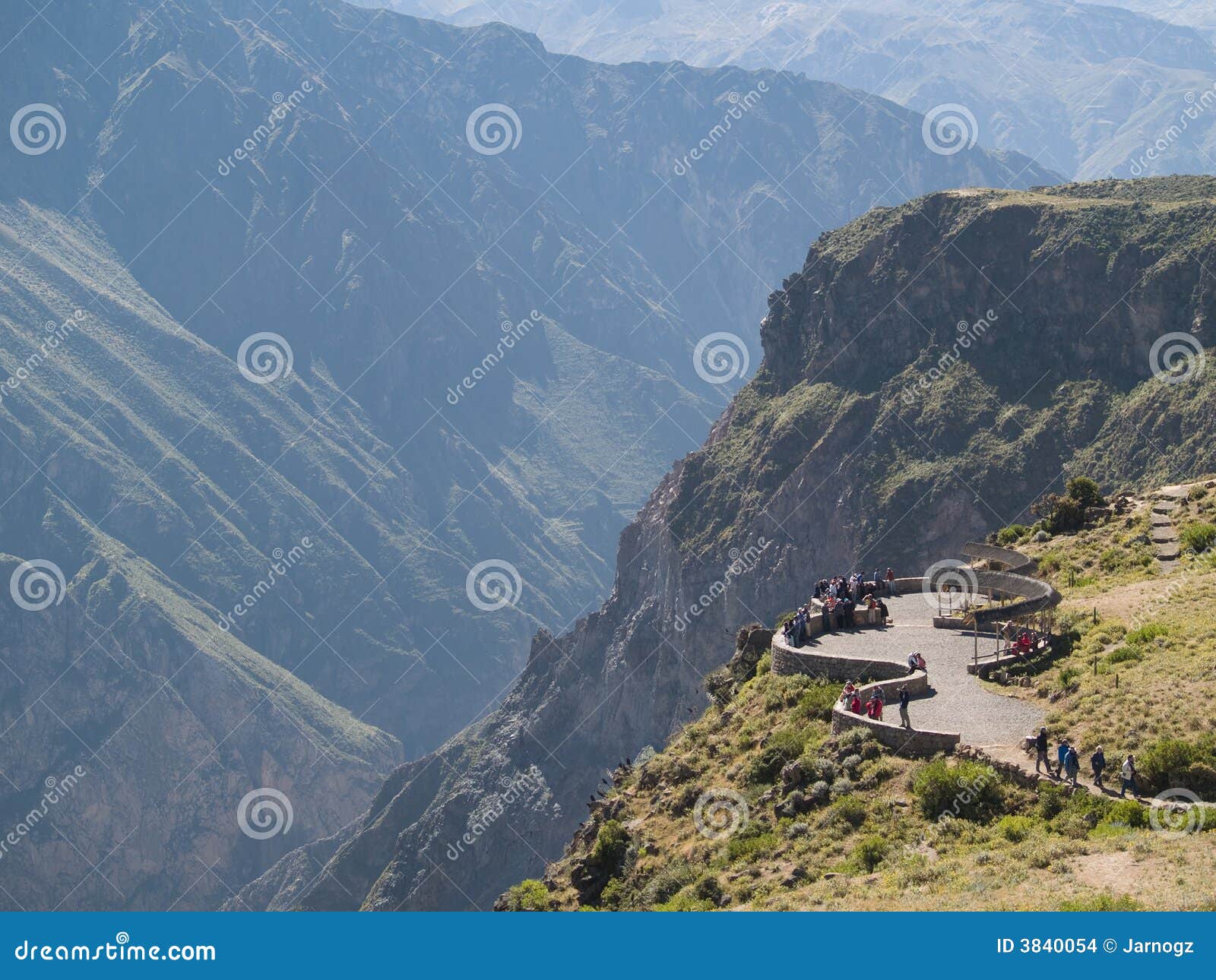 De Canion Van Colca in Peru Stock Foto - Image of amerika, lucht: 3840054