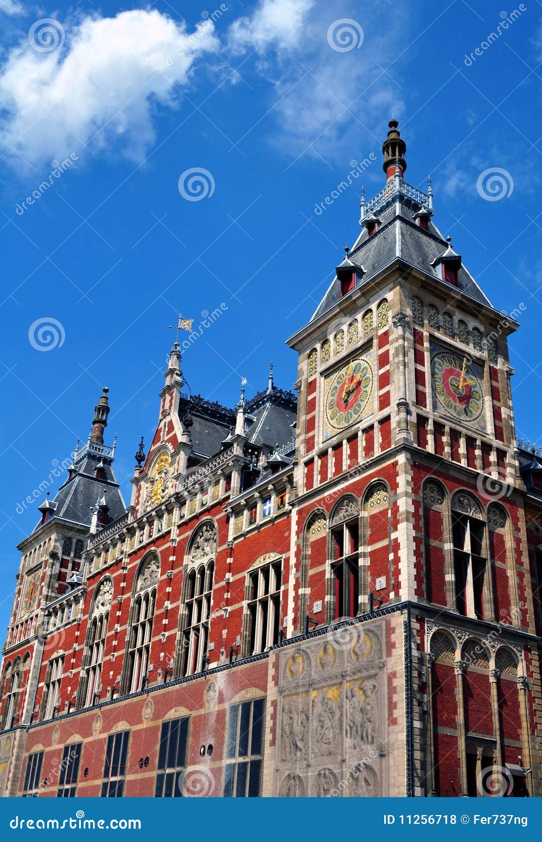 De Centrale Post Van Amsterdam Stock Foto - Image of verplaatsen, trein ...