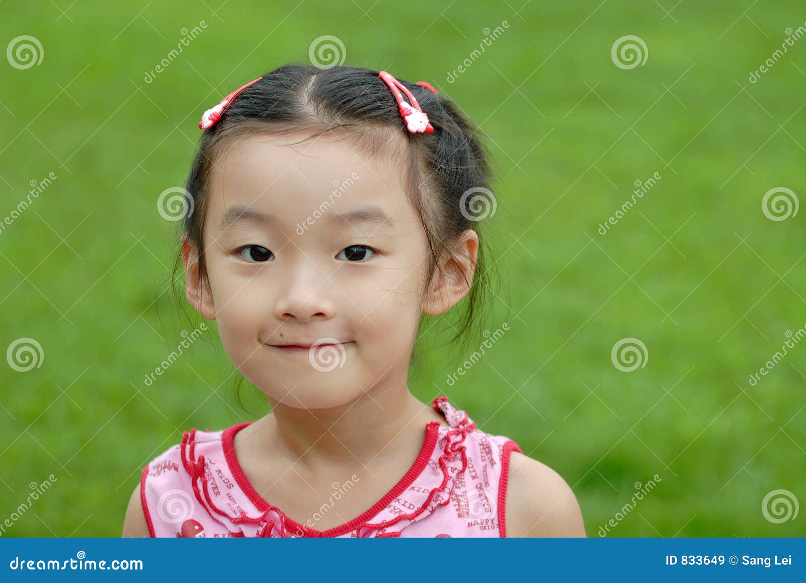De Chinese Kinderen Glimlachen Stock Afbeelding - Image of dochter ...