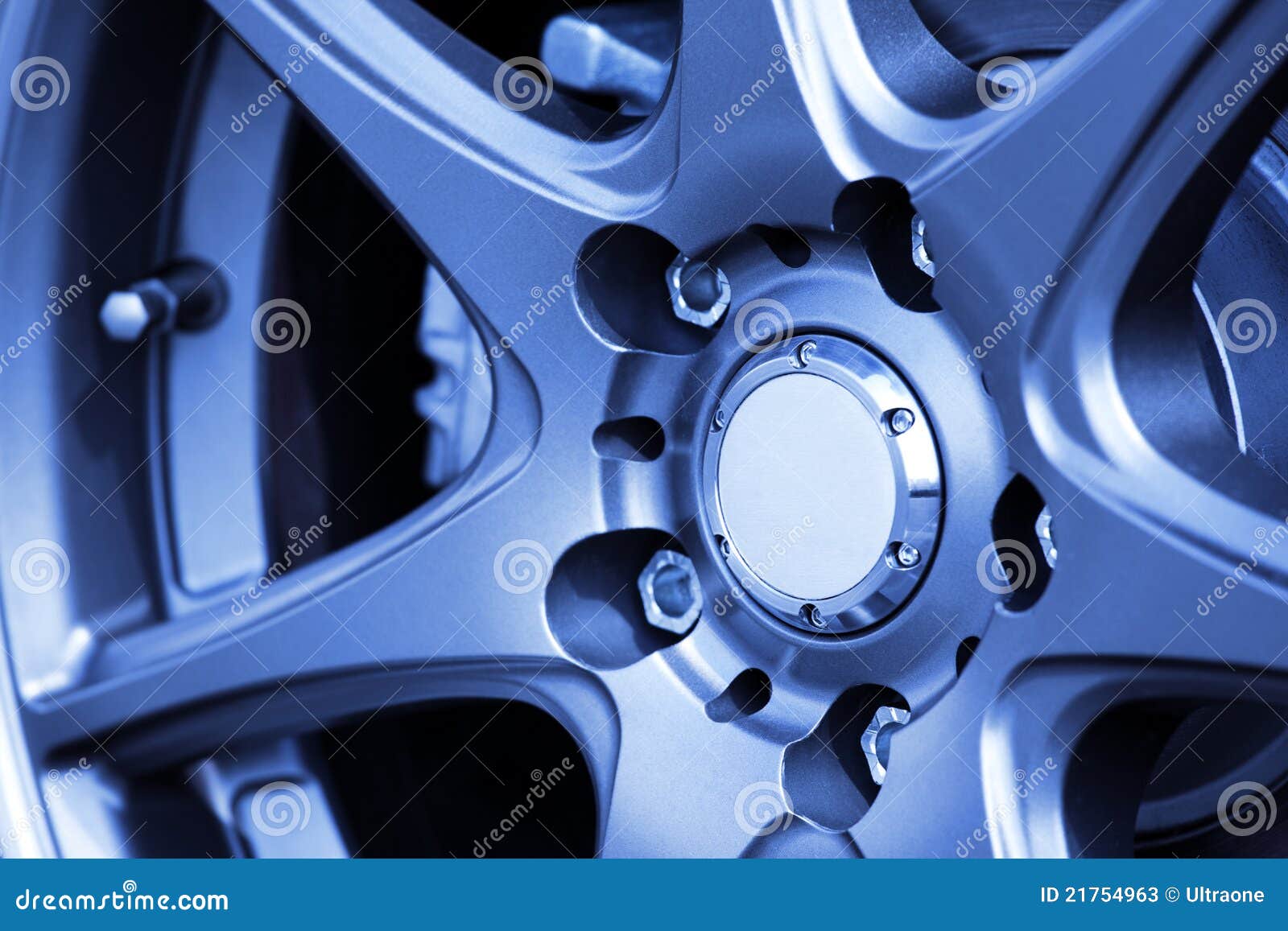 De Close-up Van Het De Autowiel Van Het Aluminium. Stock Afbeelding ...