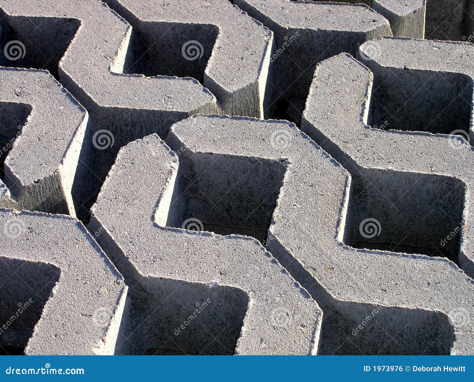 De Concrete Bouwstenen Van De Zigzag Stock Foto - Image of hoog ...