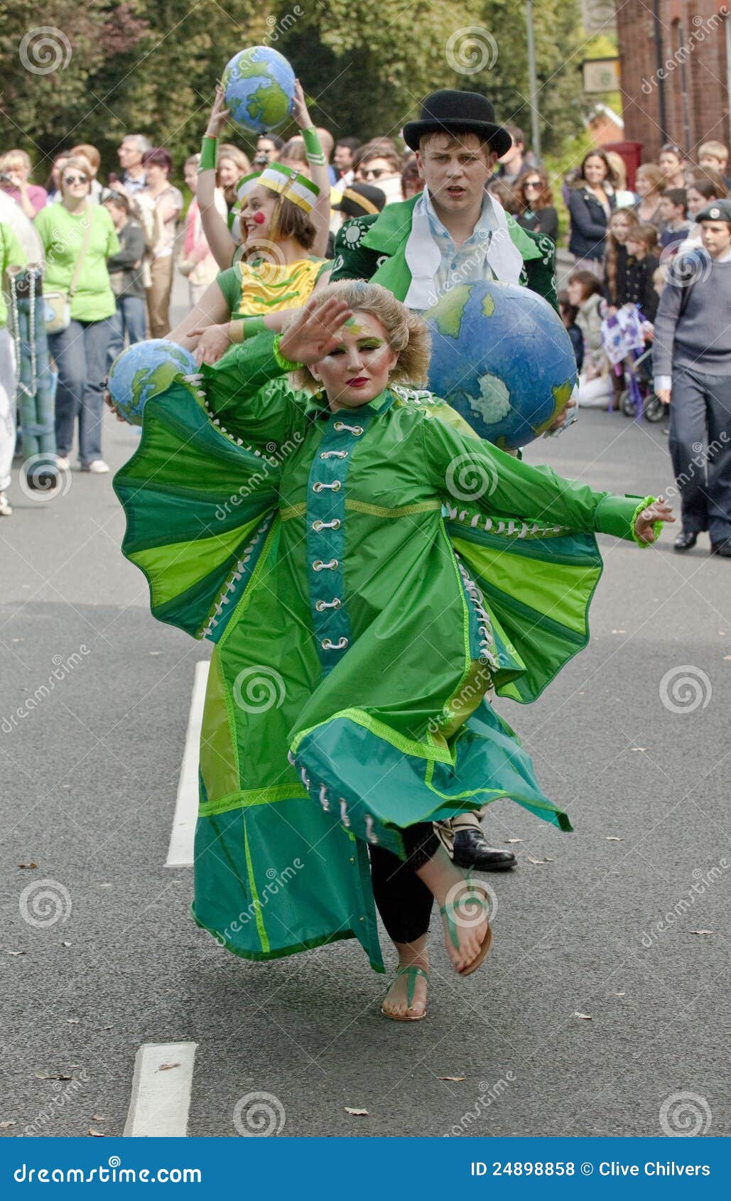 De Dame Van De Wind, Emma-Roos, Redactionele Stock Foto - Image of ...