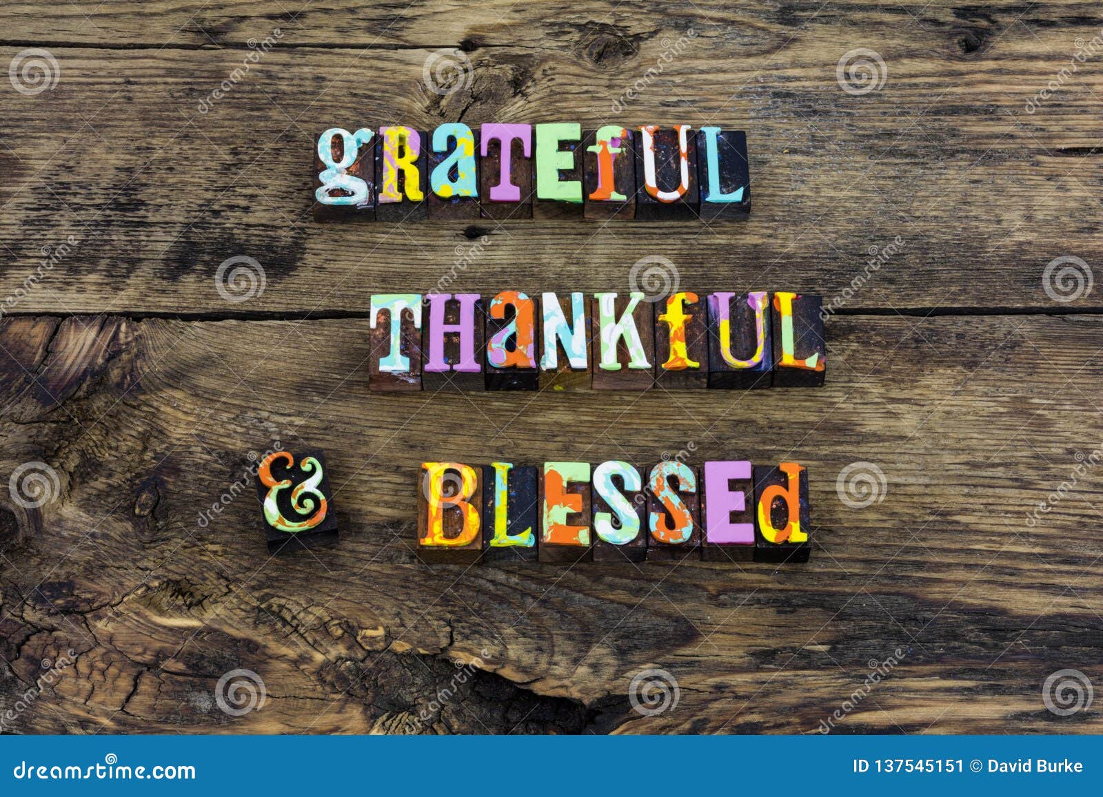 De Dankbare Dankbare Heilige Typografie Van De Hartliefde Stock ...