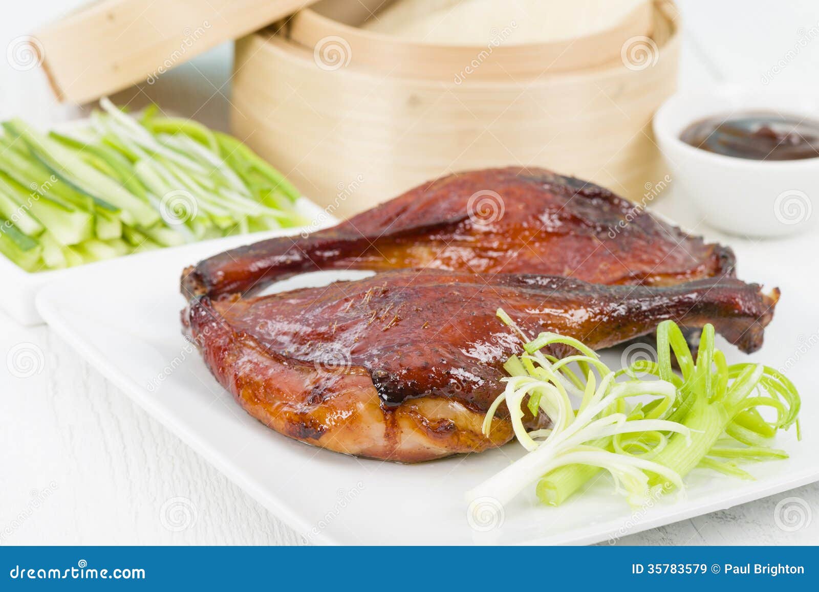 De Eend van Peking stock afbeelding. Image of braadstuk - 35783579