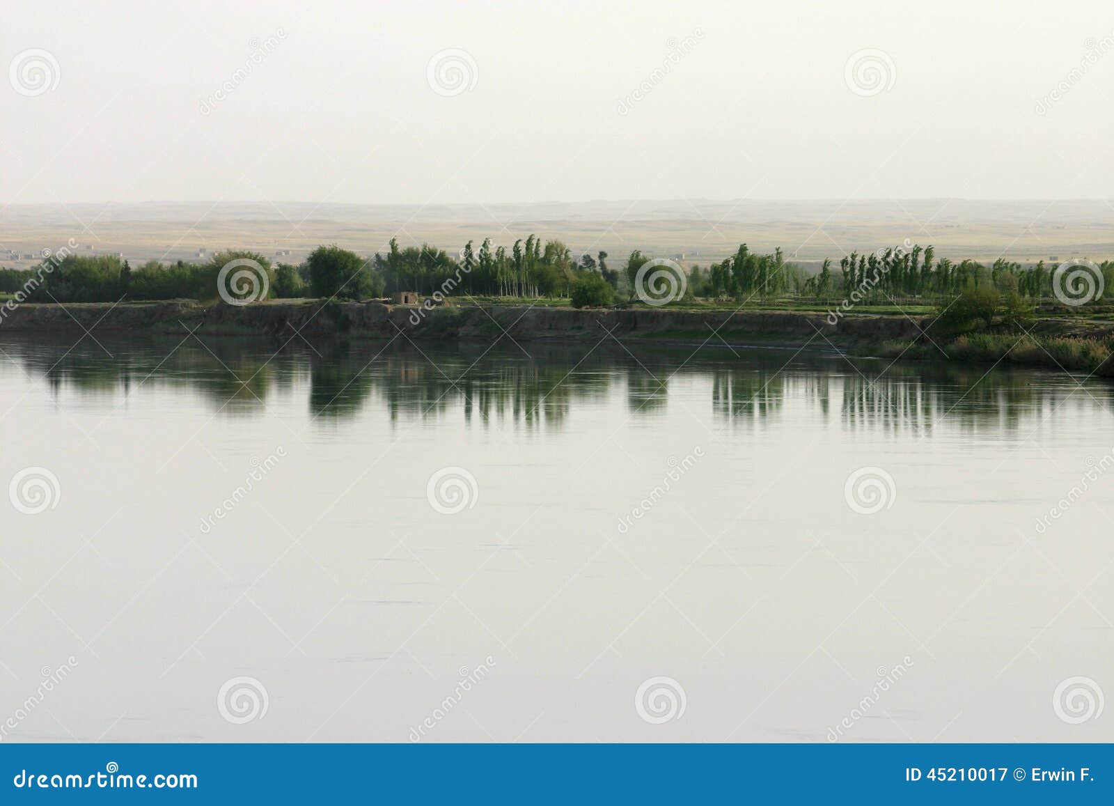 De Eufraat - Syrië stock afbeelding. Image of rivier - 45210017