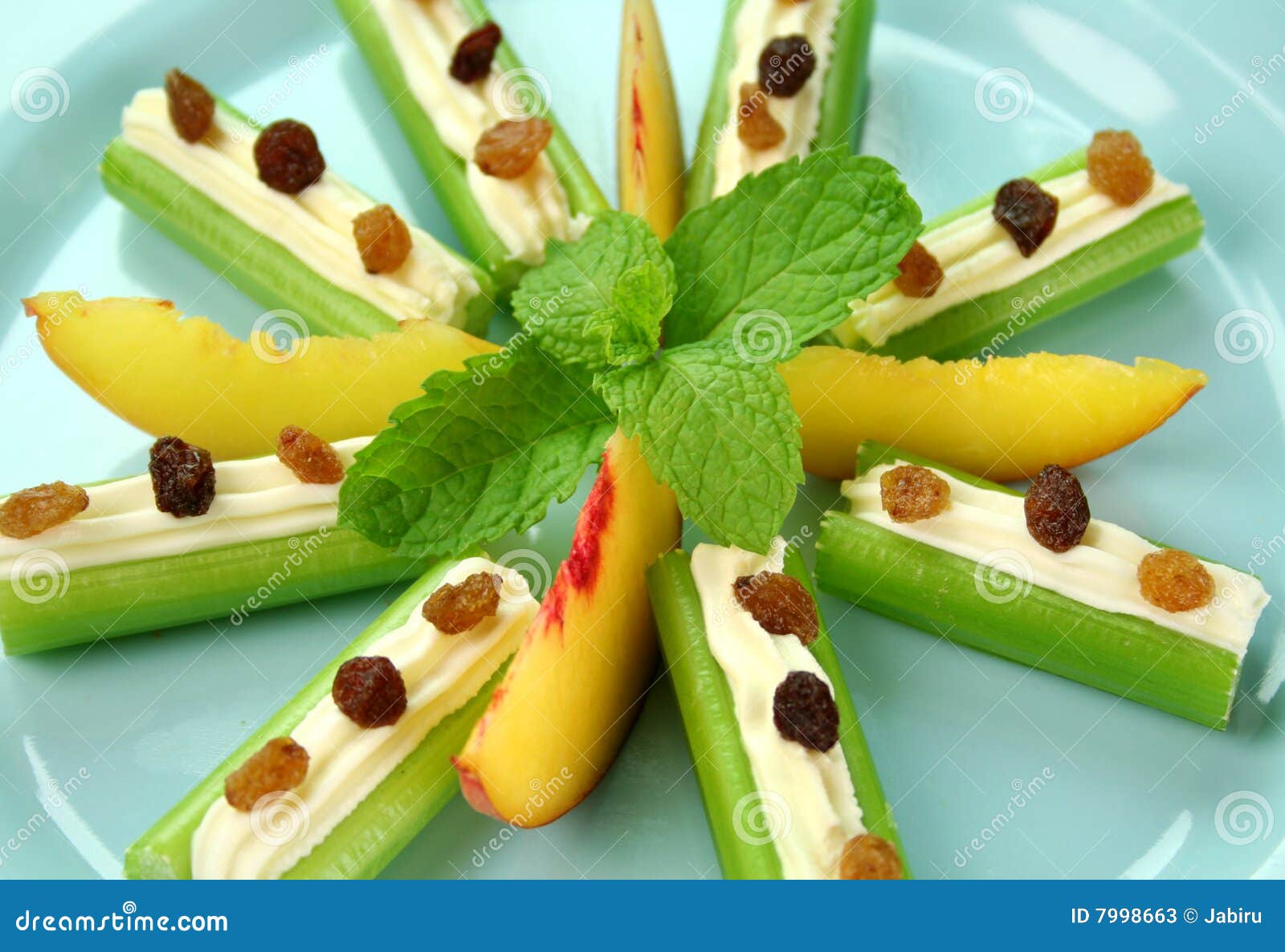 De Gezonde Snack Van De Middag Stock Afbeelding - Image of versier ...