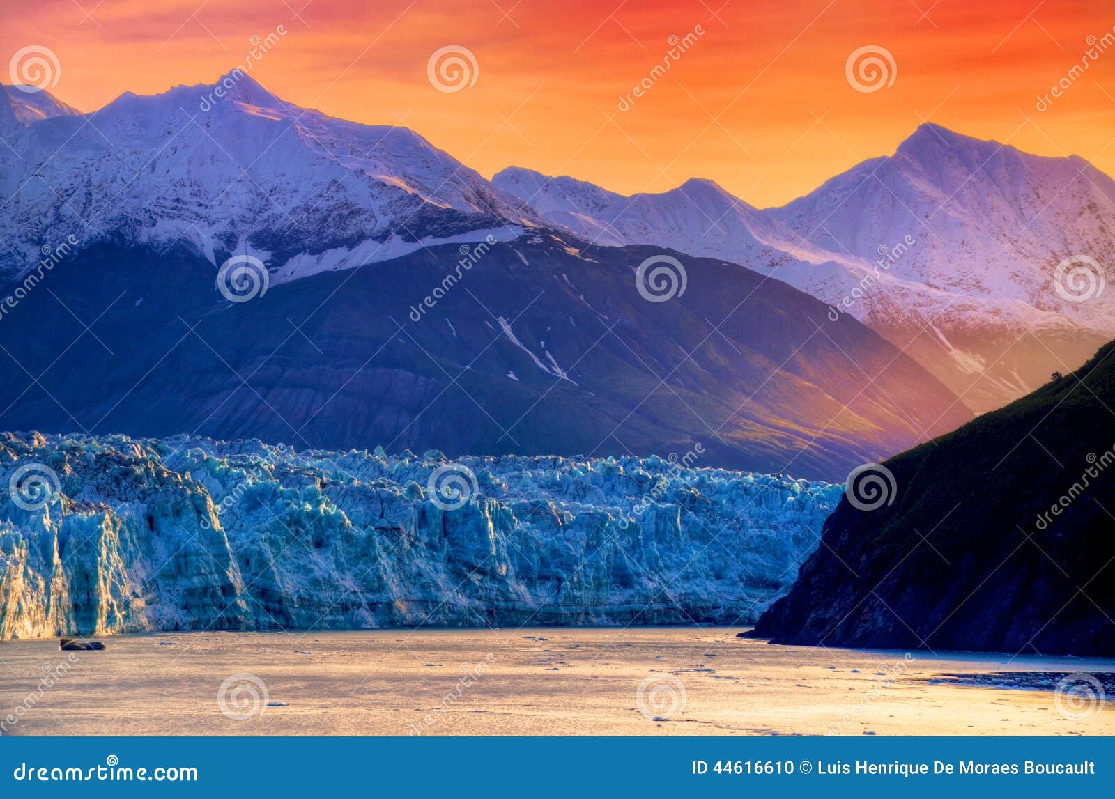 De Gletsjer Alaska Van Hubbard Stock Foto - Image of alaska, ijsberg ...