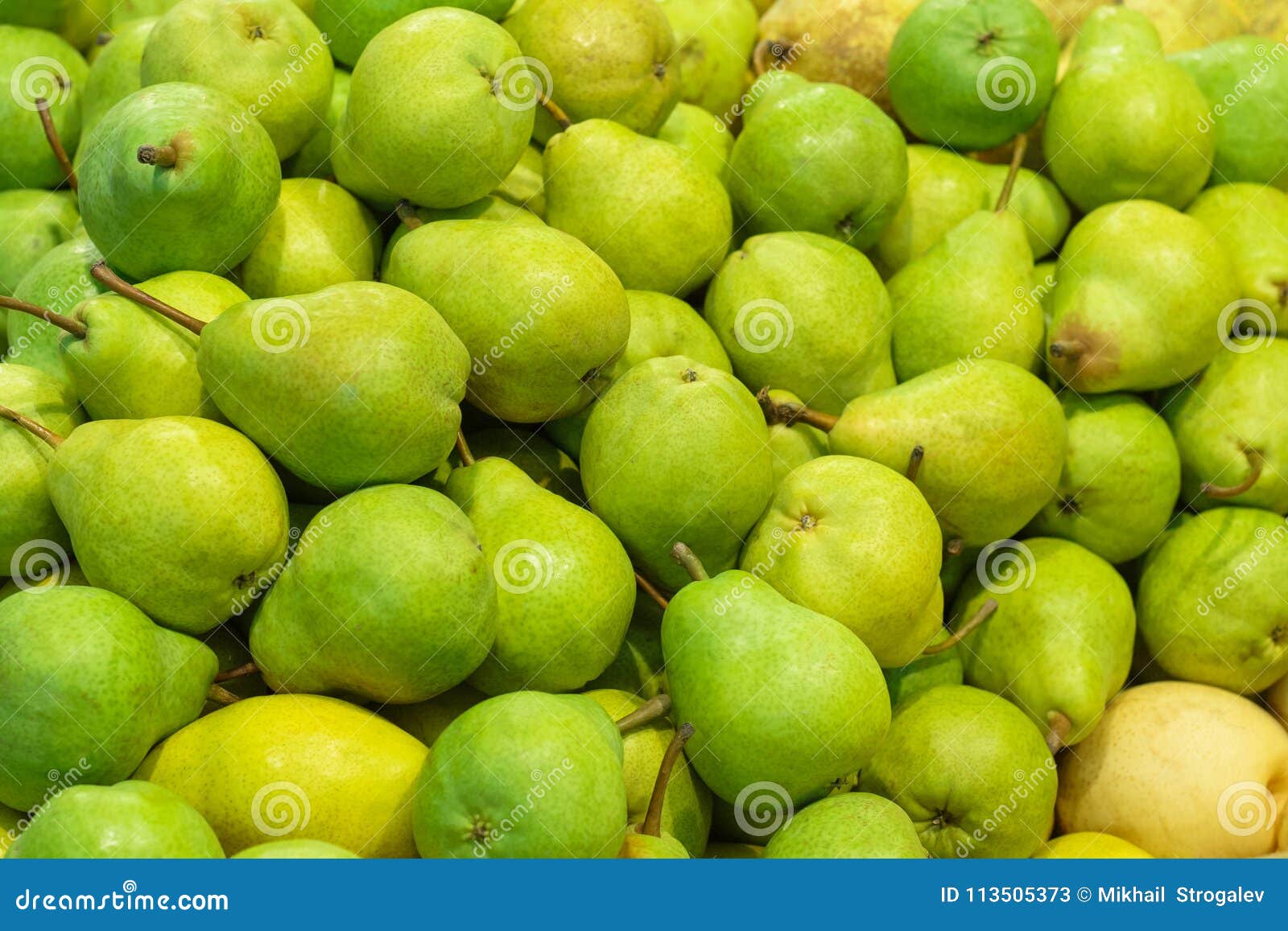 De Groene Peren Van ` Williams ` in Opslag Als Achtergrond Stock ...