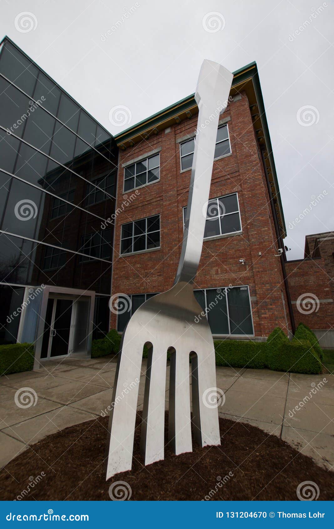 De Grootste Vork Van De Wereld Redactionele Afbeelding - Image of ...