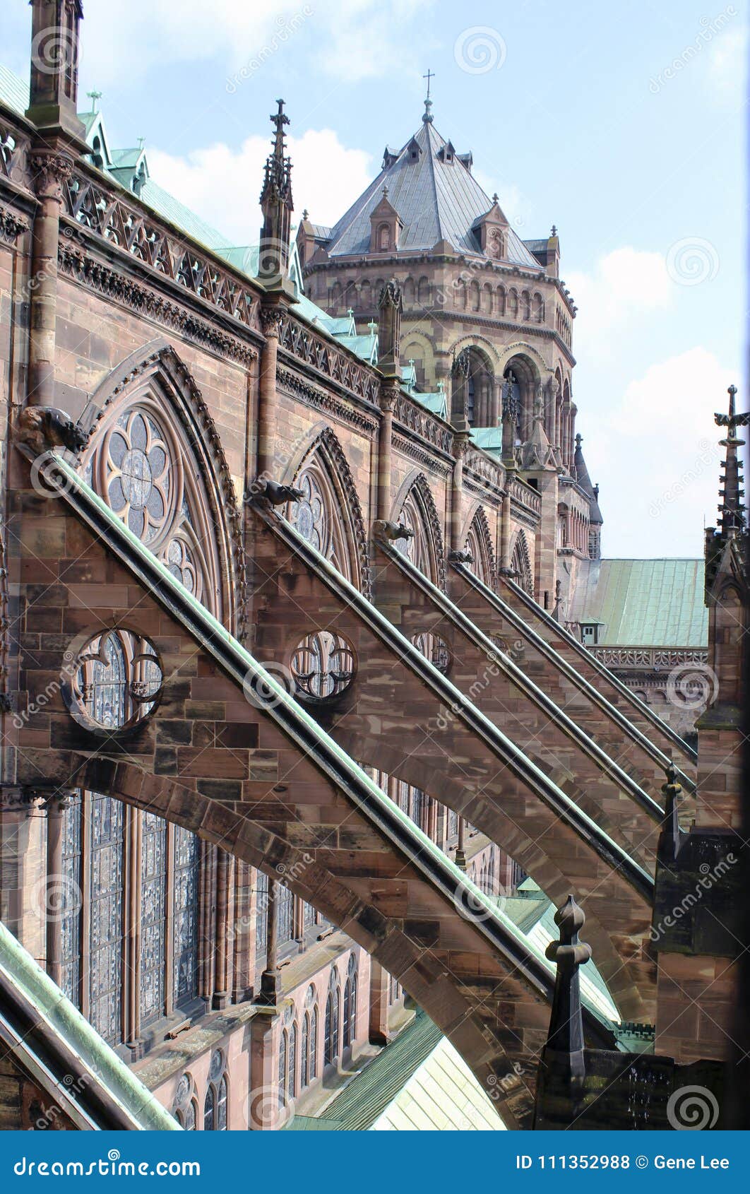De Grote Kathedraal Van Straatsburg Stock Foto - Image of architectuur ...