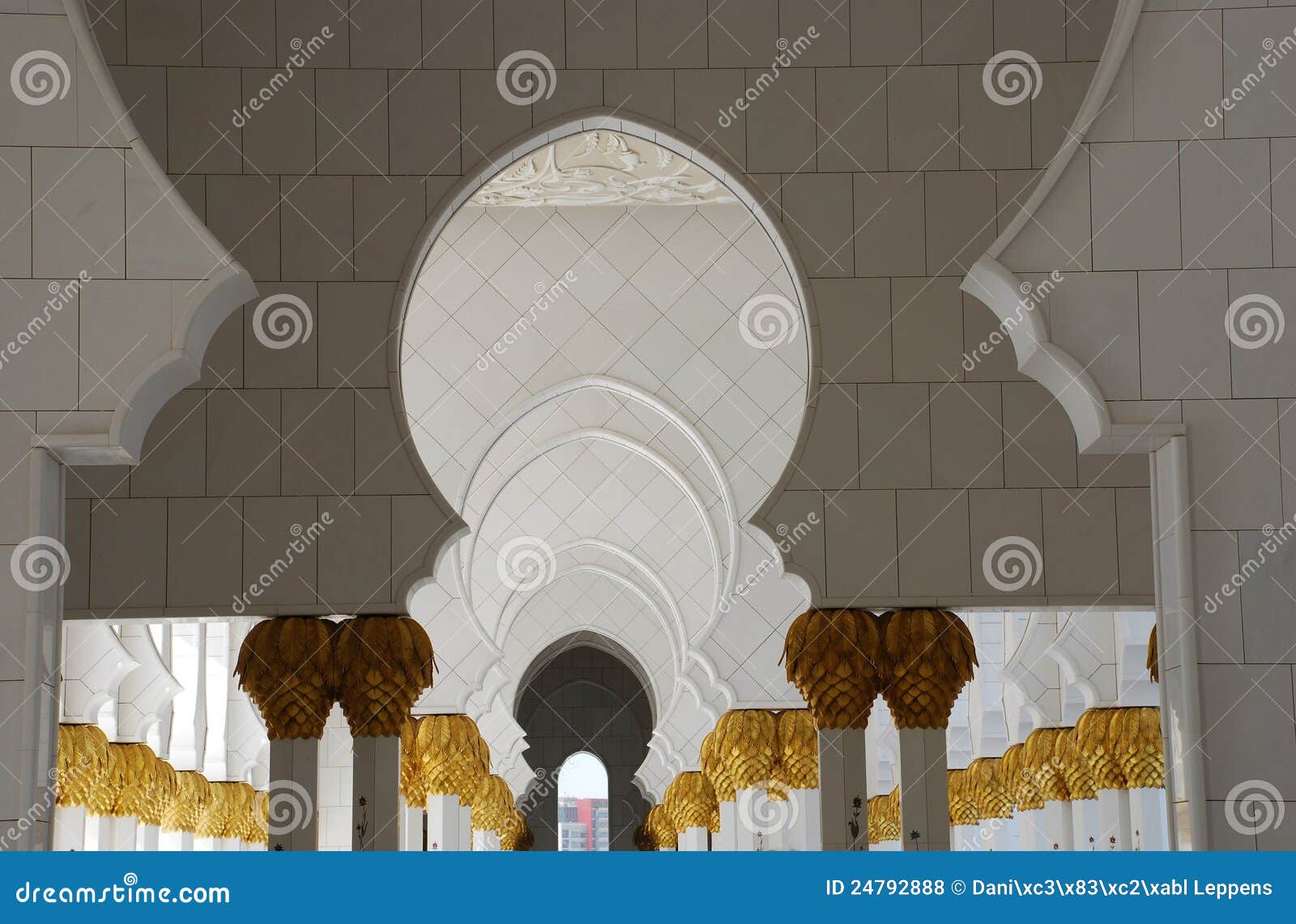 De Grote Moskee Van Zayed Van De Sjeik Stock Foto - Image of ...