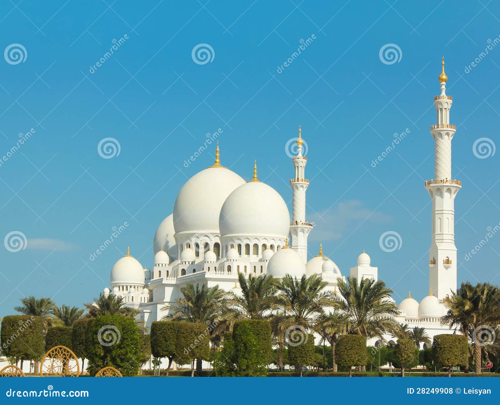 De Grote Moskee Van Zayed Van De Sjeik Stock Foto - Image of hemel ...