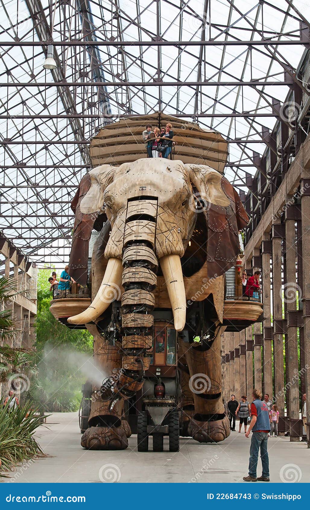 De Grote Olifant Van Nantes Redactionele Stock Foto - Image of heet ...