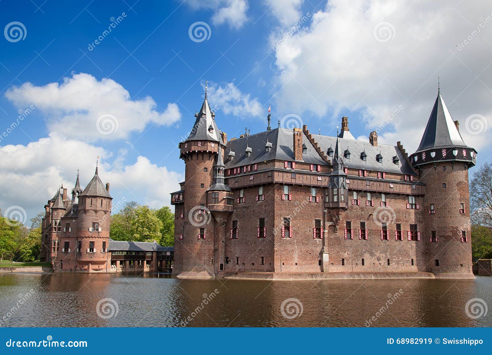 De Haar castle editorial stock image. Image of famous - 68982919