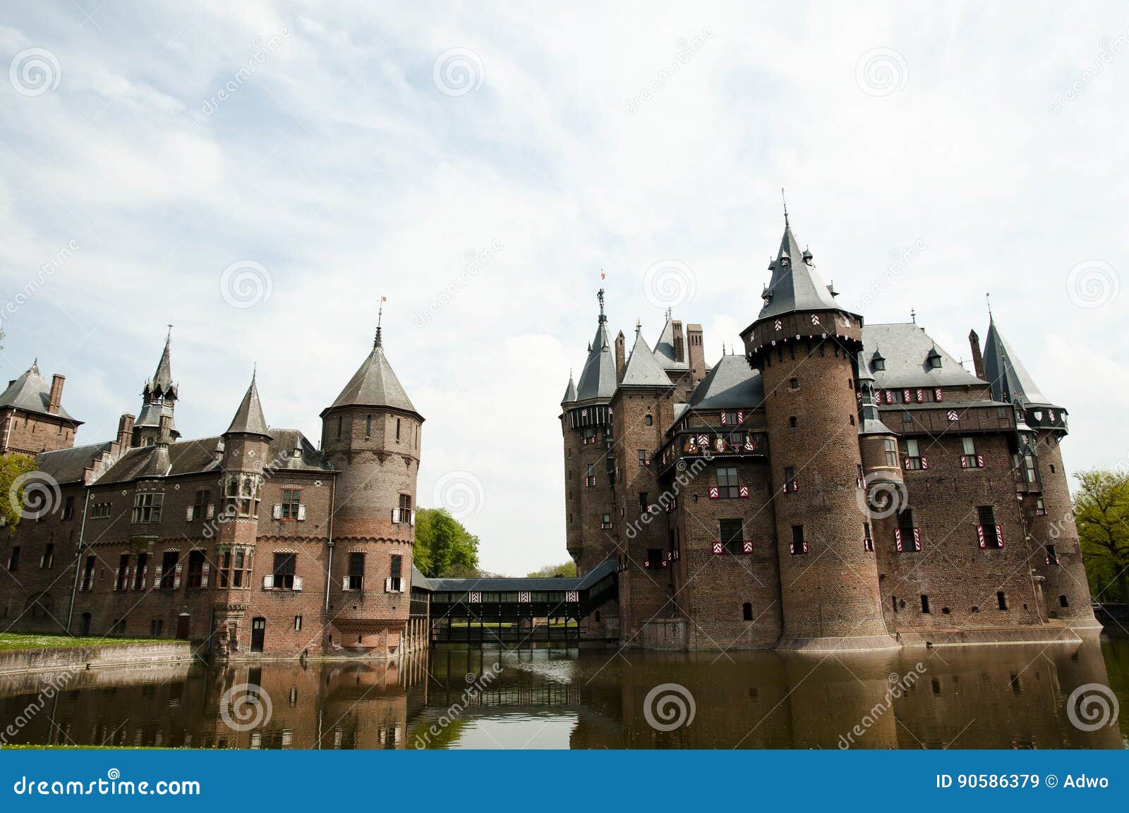 De Haar Castle - Holland editorial stock image. Image of castle - 90586379