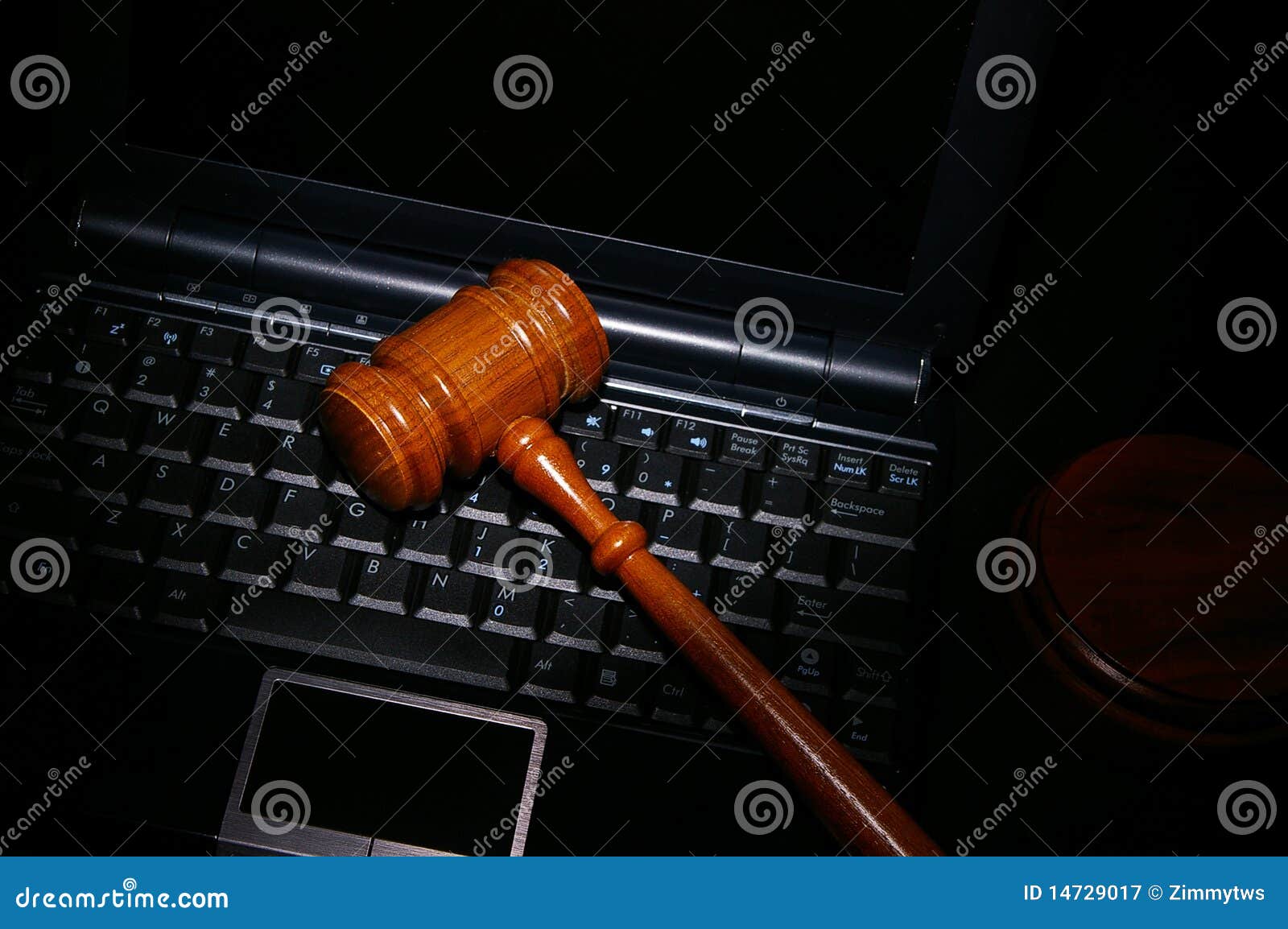 De hamer van technologie stock afbeelding. Image of rechtvaardigheid ...