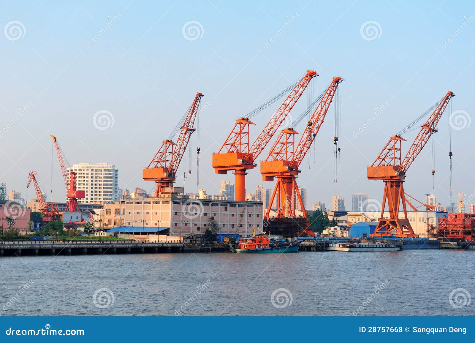 De Haven van Shanghai stock foto. Image of water, sjanghai - 28757668