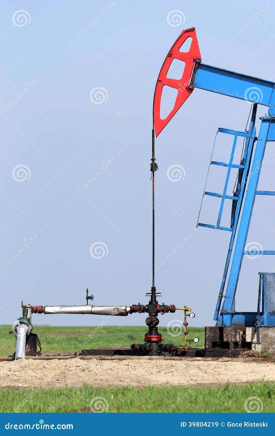 De hefboom van de oliepomp stock afbeelding. Image of zaken - 39804219