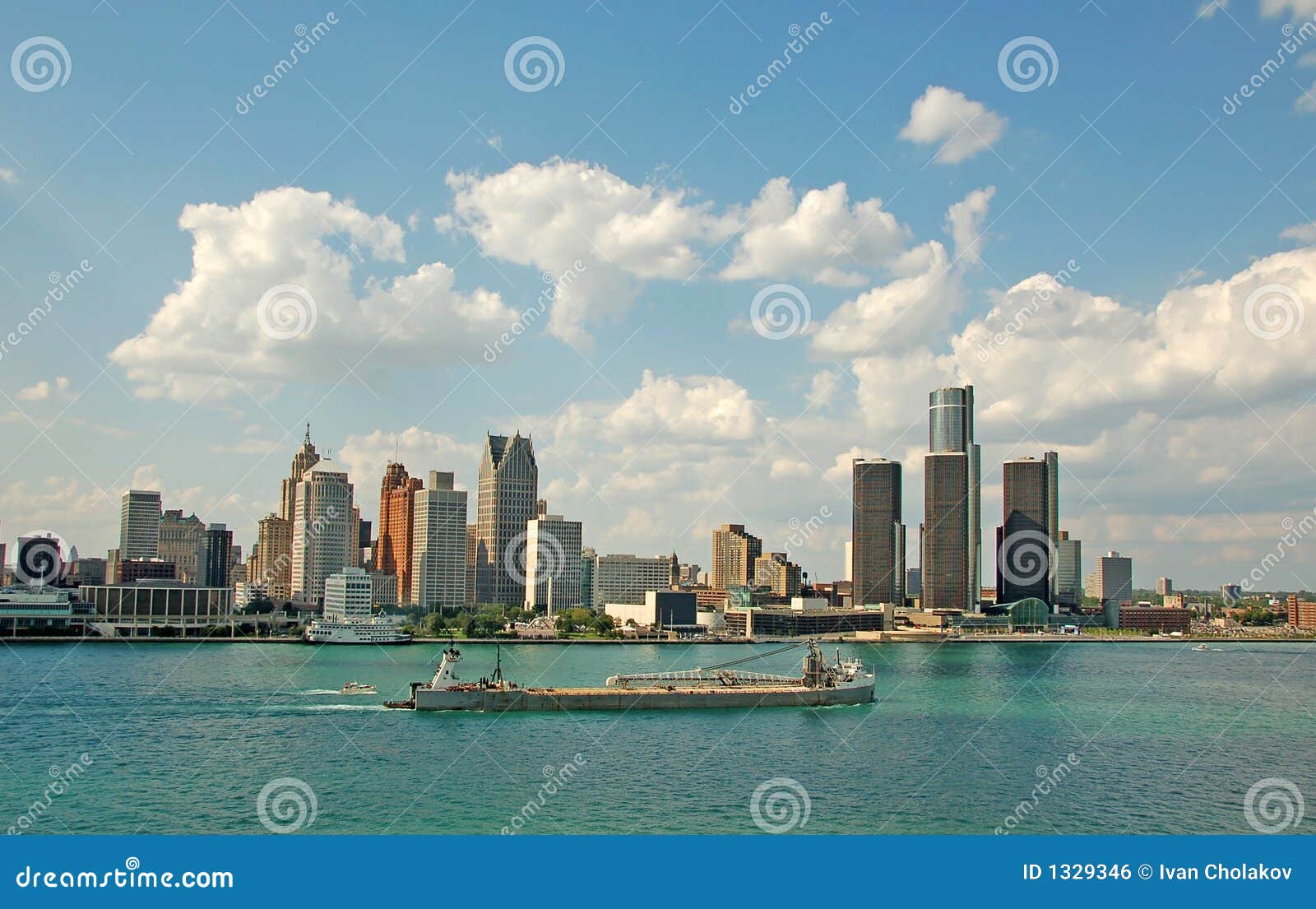De Horizon Van Detroit En Riverfront Stock Foto - Image of huron ...