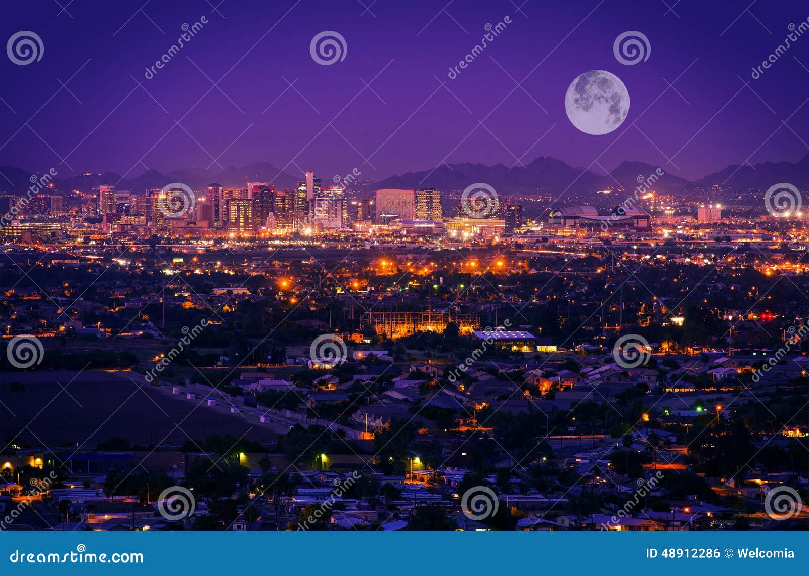 De Horizon Van Phoenix Arizona Stock Foto - Image of wolkenkrabbers ...