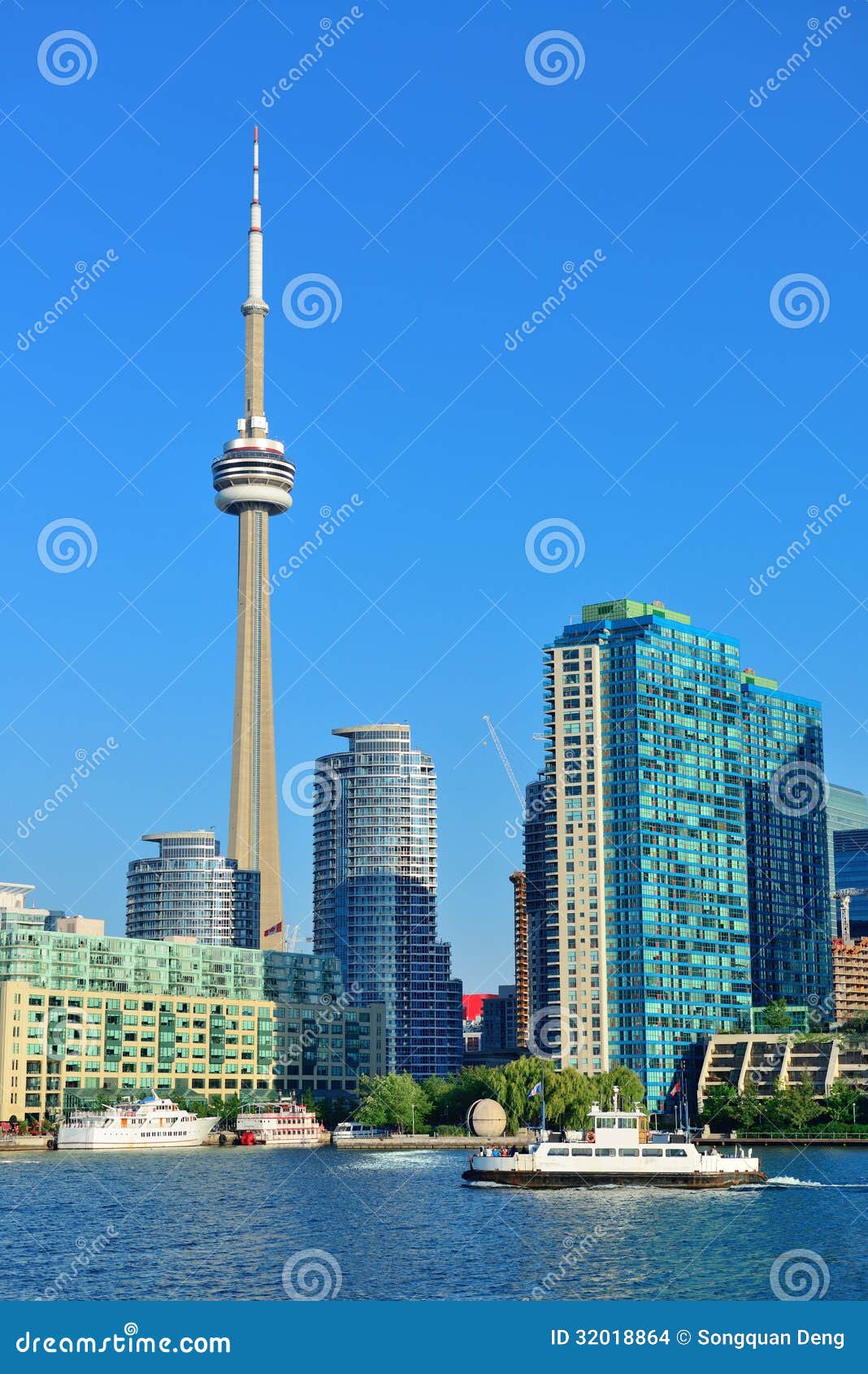 De Horizon Van Toronto in De Dag Stock Foto - Image of kleurrijk ...