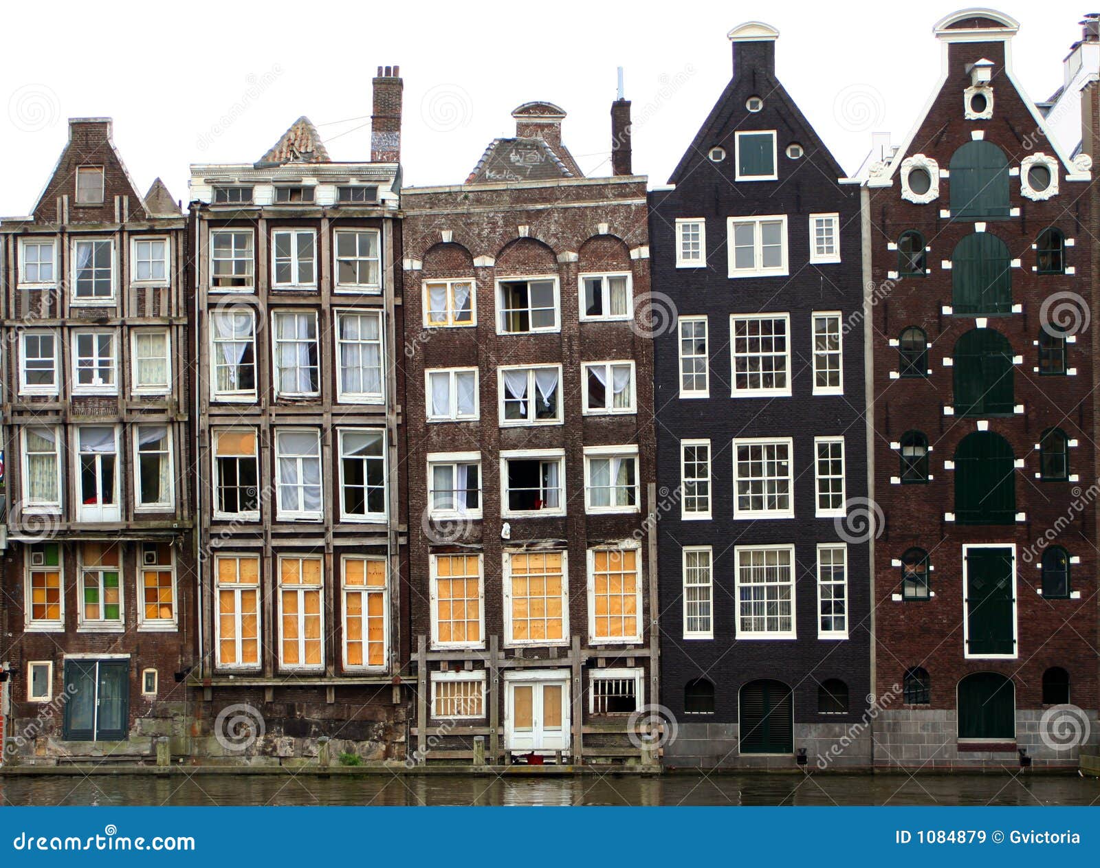 De huizen van Amsterdam stock afbeelding. Afbeelding bestaande uit ...