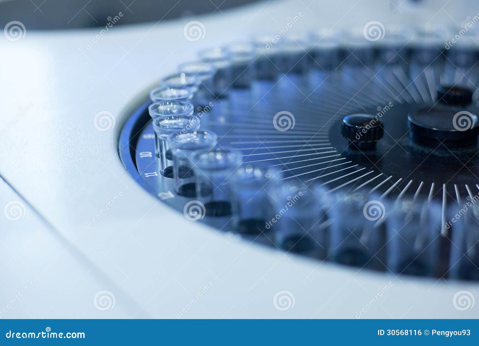 De Instrumenten Van De Urineanalyse, Stock Foto - Image of schijf ...